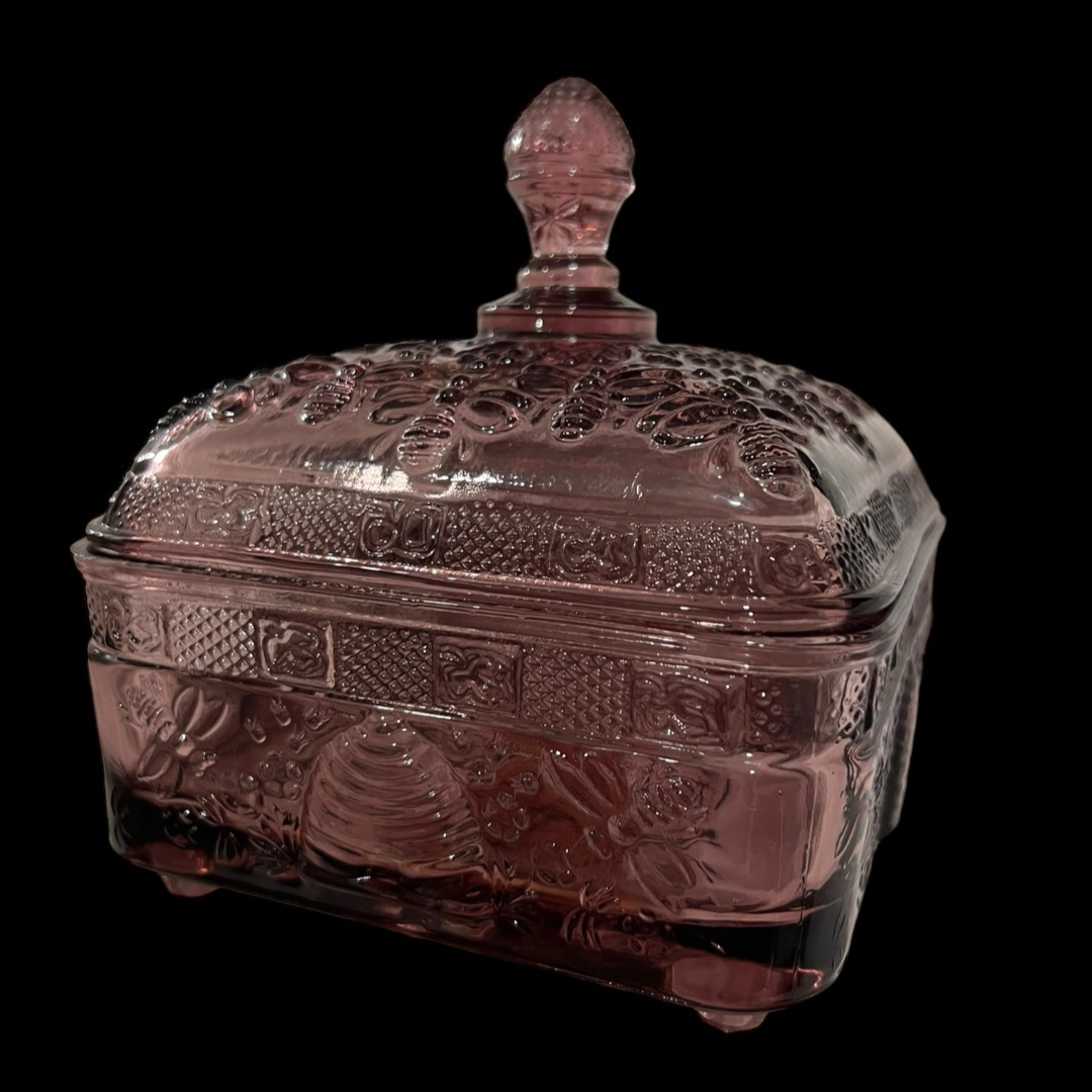 #03 - Indiana/Tiara Glass Bee Box Amethyst Purple