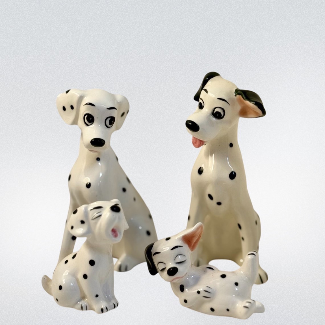 Disney 101 Dalmatian Figurines Set of 4 Pongo-Perdita-2 Sleepy Pups-Japan