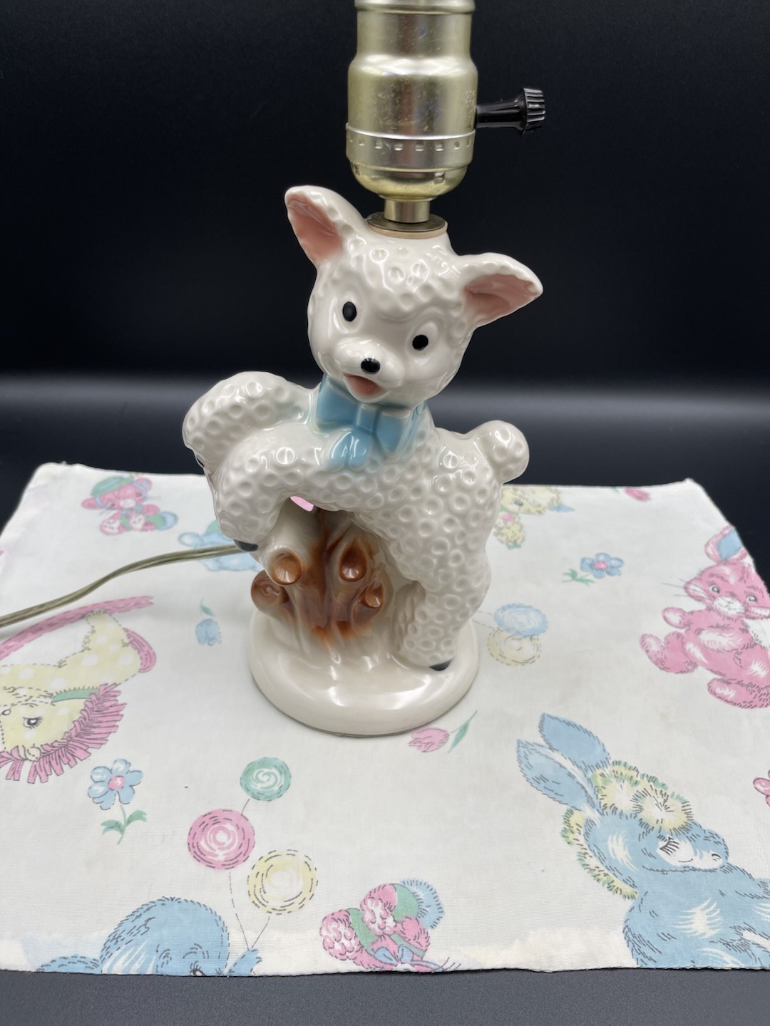 Vintage Leviton Baby Lamb Ceramic Nursery Lamp