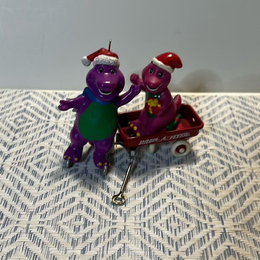 AK118 Barney radio flyer and Barney skating Christmas tree ornaments ...