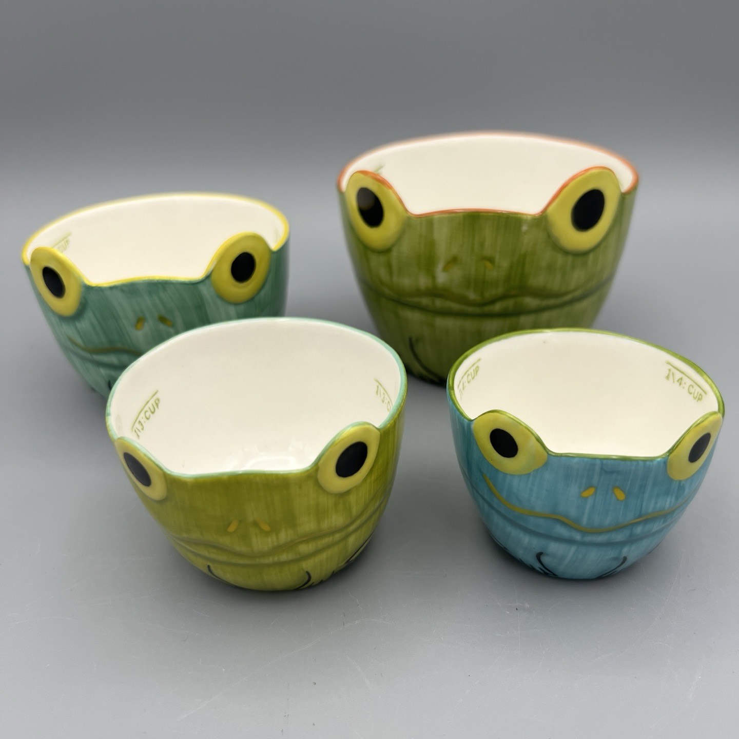 Pier 1 Vintage Frog Nesting Measuring Cups