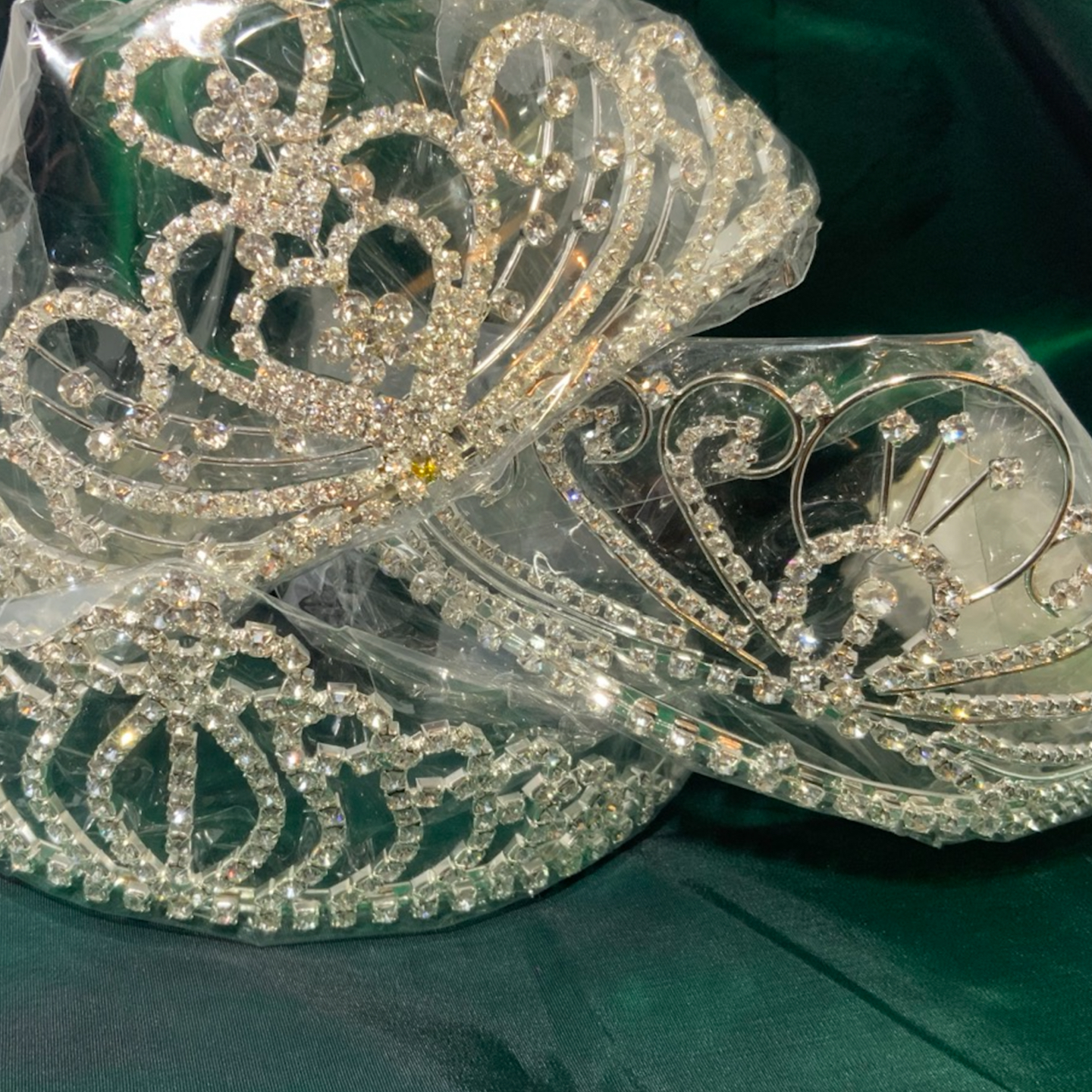 Z013 Choice Of One HHR Tiara - Choice Of One HHR Tiara An Homage To ...