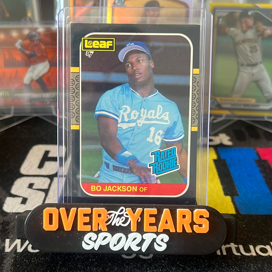 #22 - Bo Jackson Leaf Rated Rookie