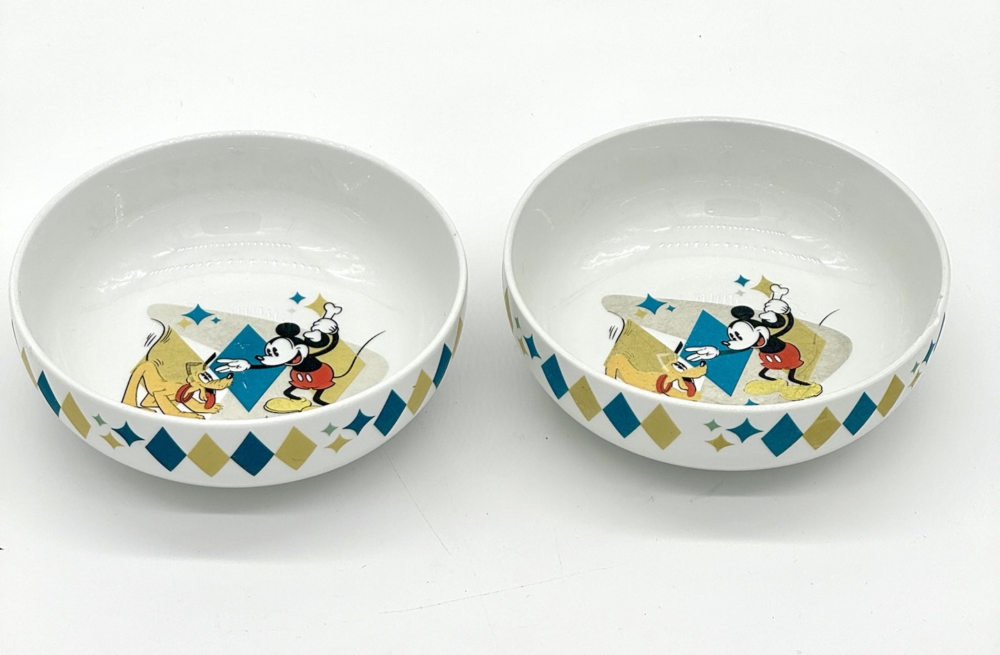 007. Bowls Set Of 2 Atomic Vintage Disney Gibson Mickey Mouse Pluto ...