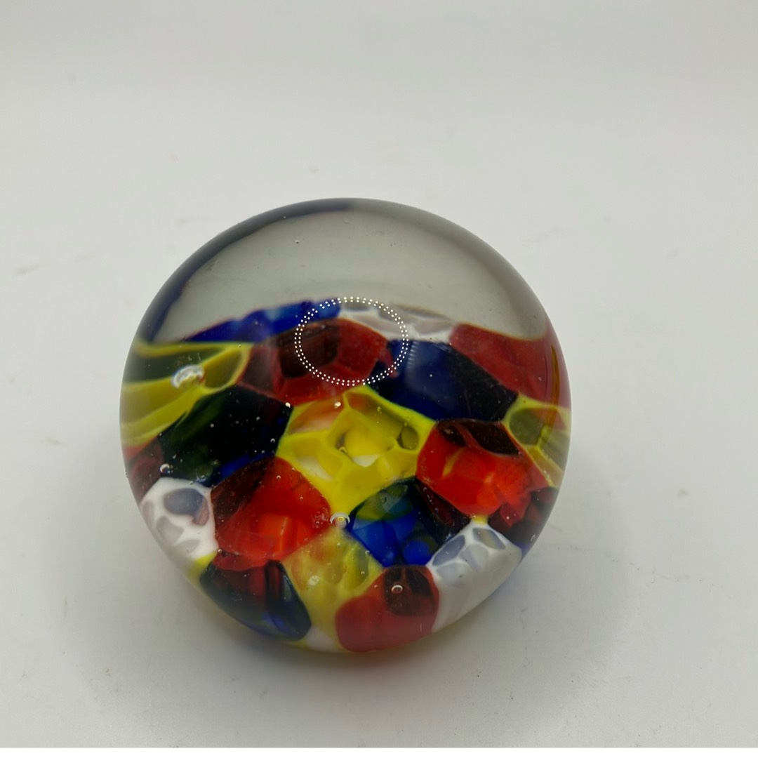 09- Mini Primary Colors Paperweight- 1 Callout