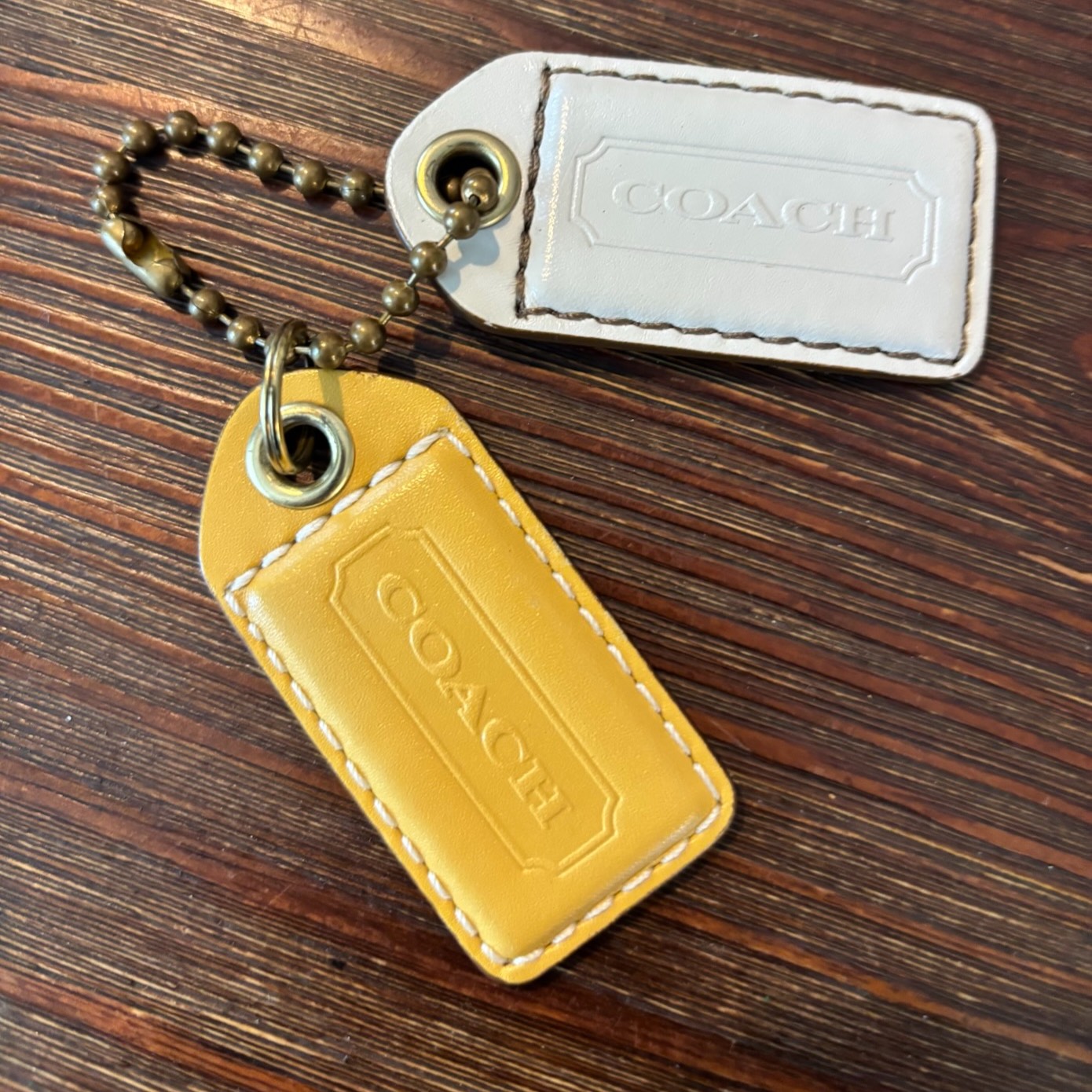 Coach Hang Tags Leather 2 Yellow & Cream