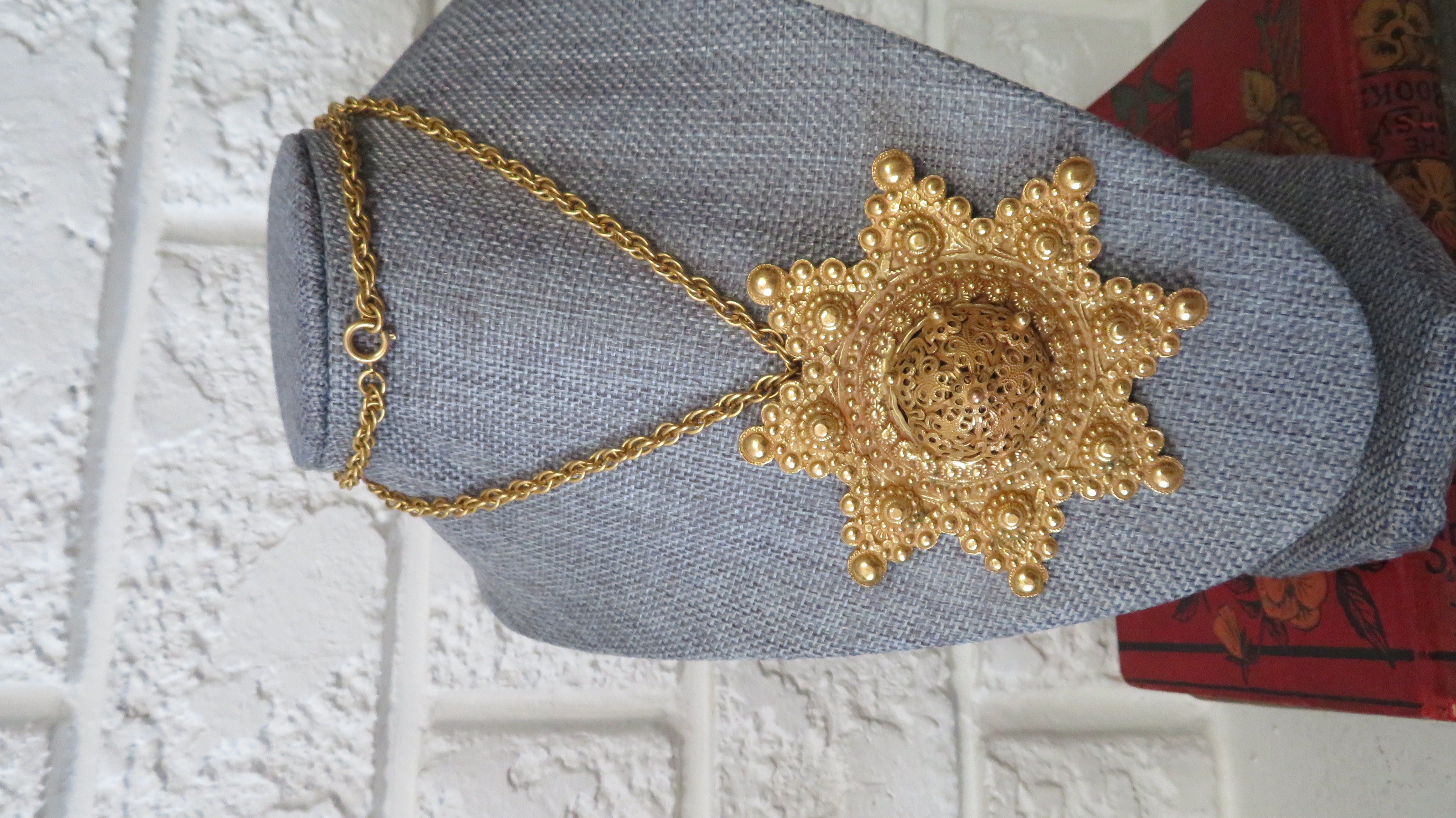 Vtg Adele Simpson book rare gold necklace ,statement, fragrance scent ...