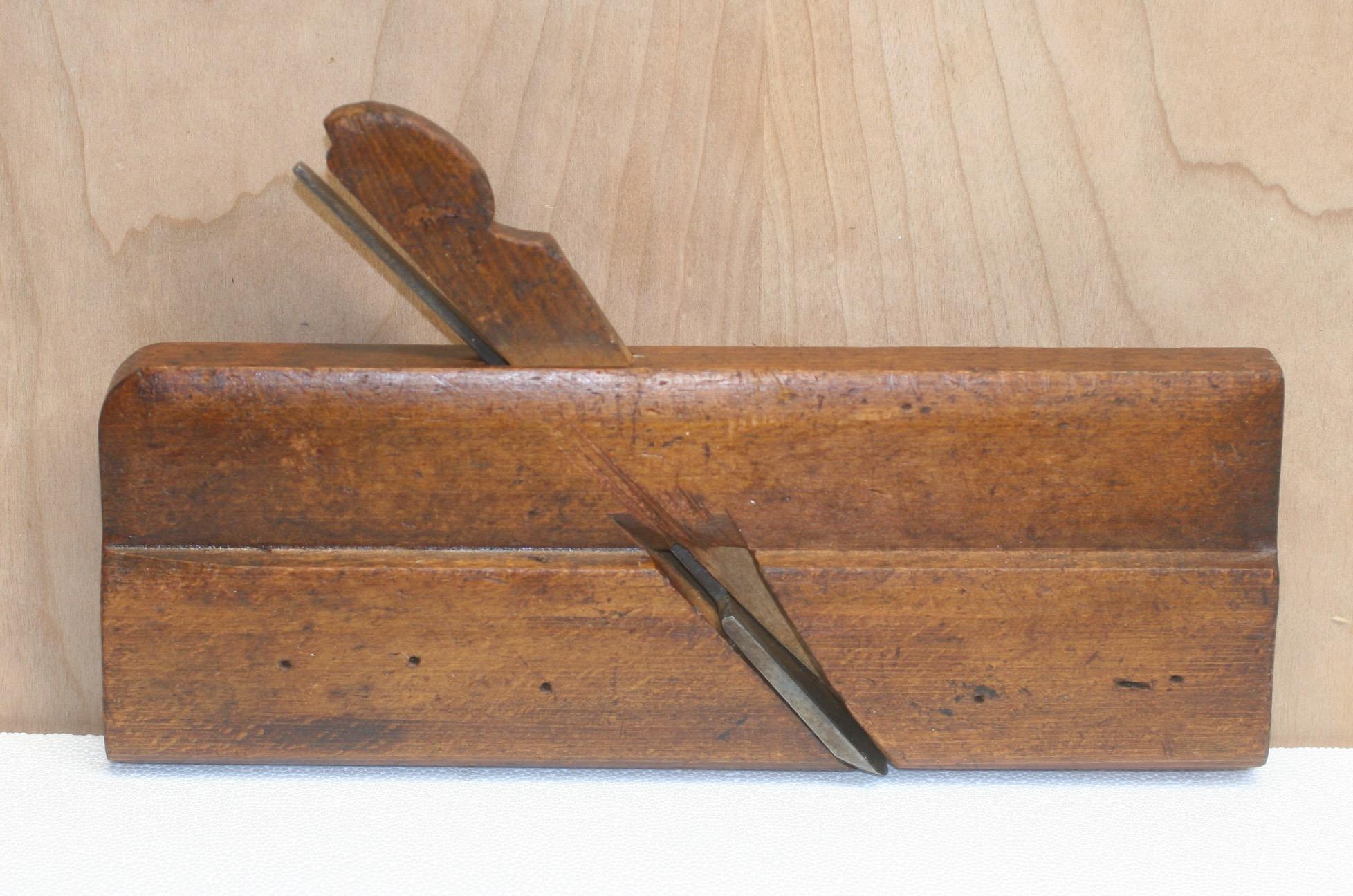 Vintage Wooden Molding Plane - Round 3/4 in. - SARGENT & Co. U. S.