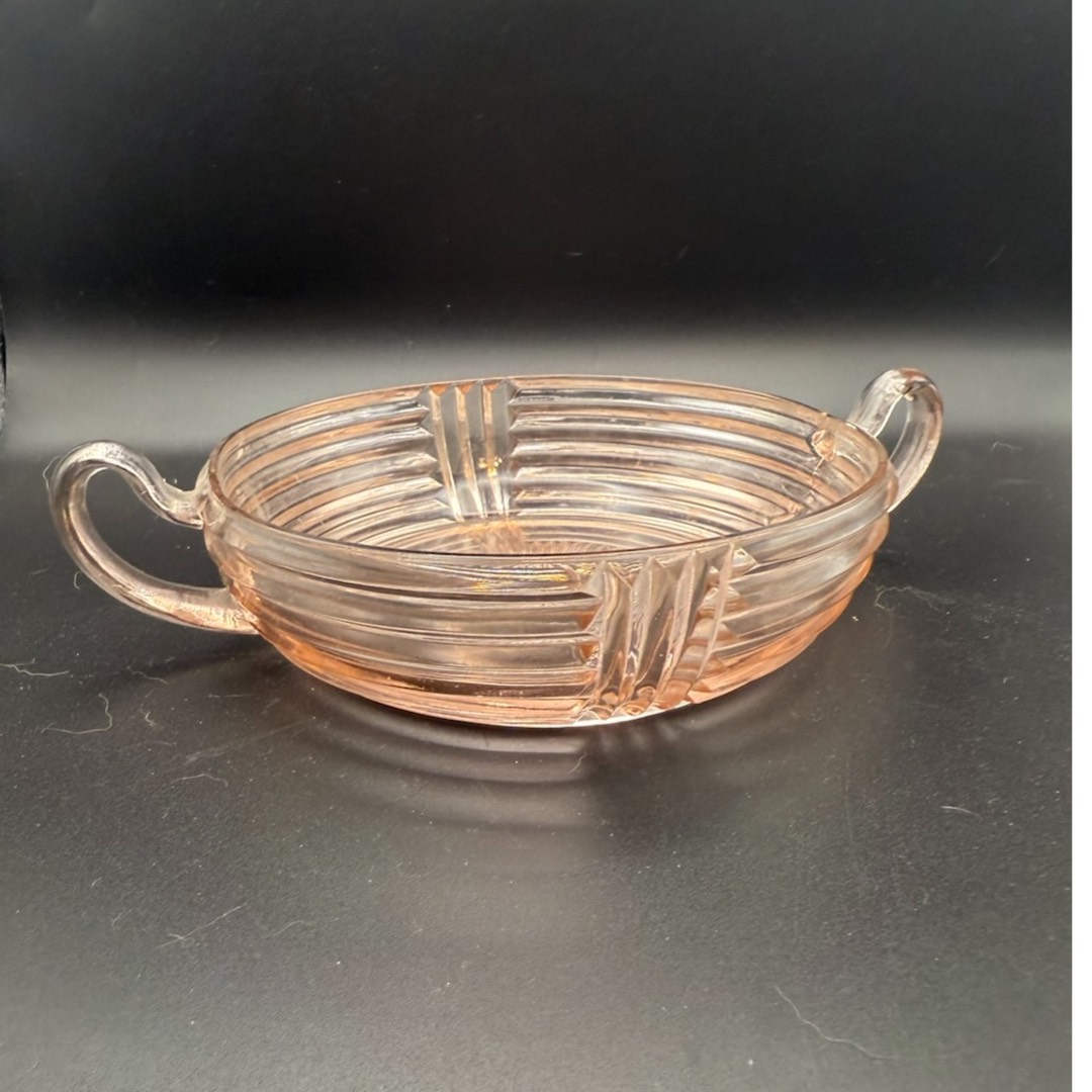 Anchor Hocking Pink Manhattan Depression Glass Bowl