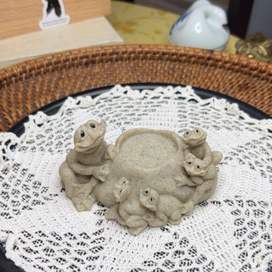 Quarry Critter -Frogs