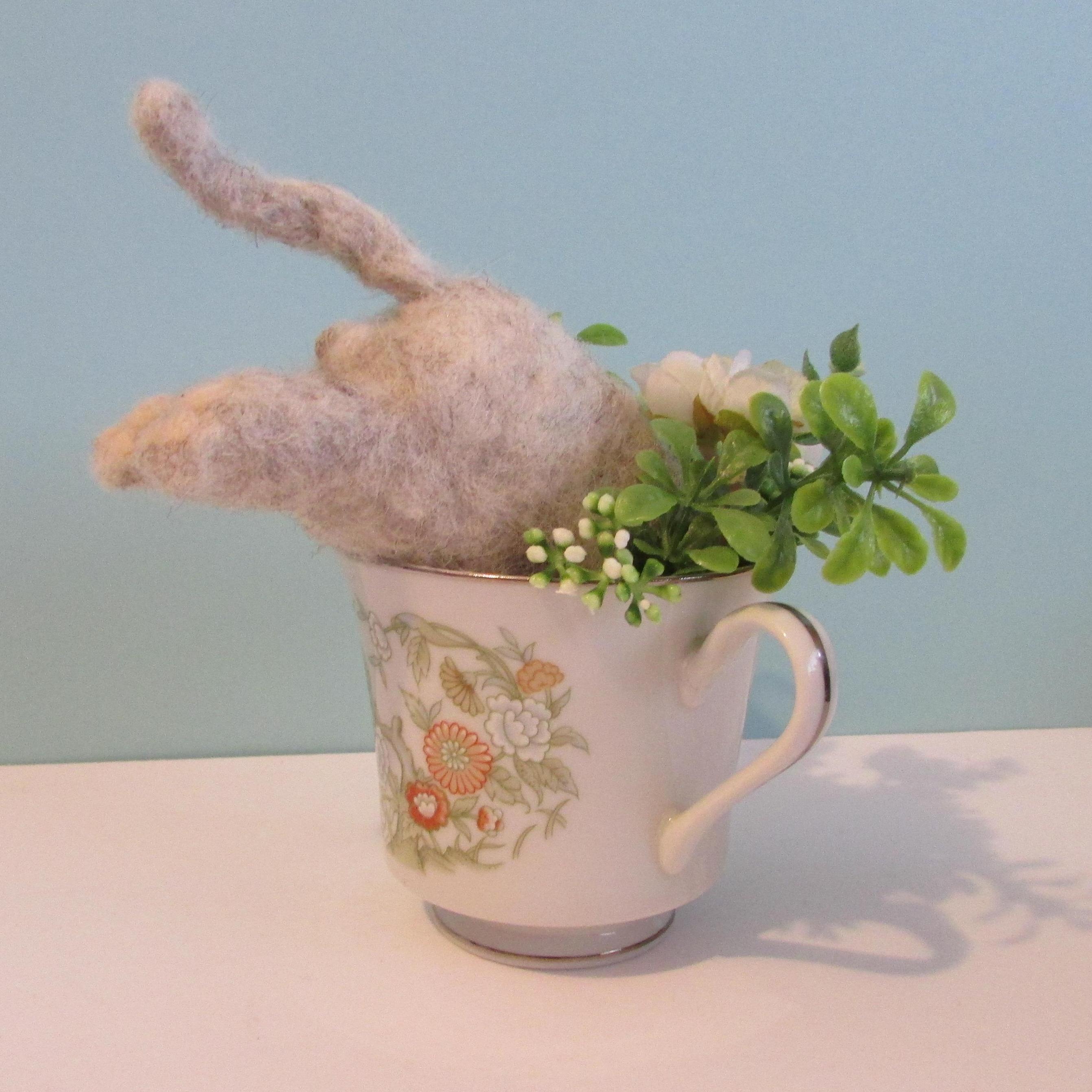 vintage teacup with needle felted cat spring decor