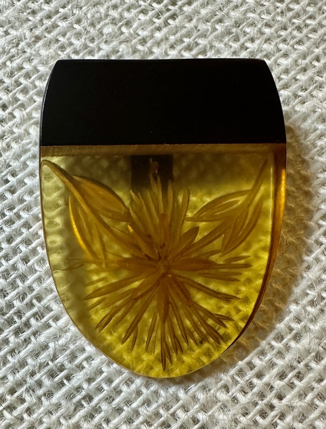 1930s Reverse Carved Bakelite Dress Clip