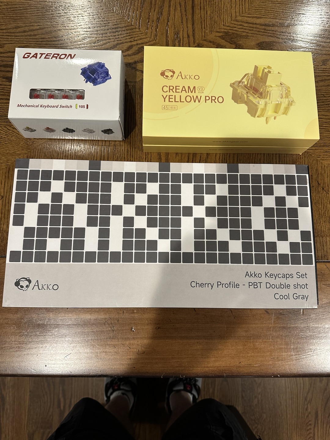 Keycaps and Switches