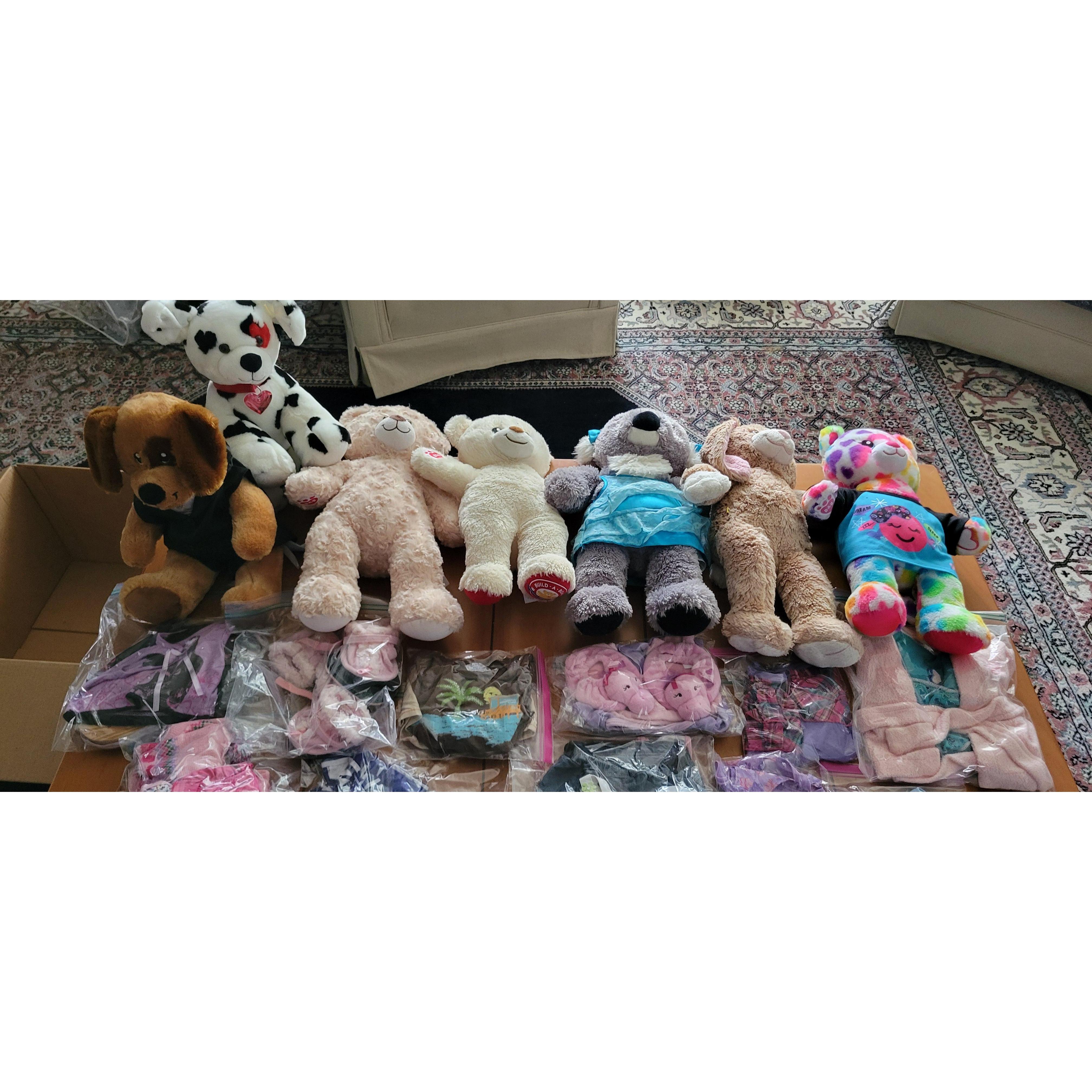 Huge Build A Bear Lot Outfits Shoes Bears Hello Kitty Hanna Montana ...