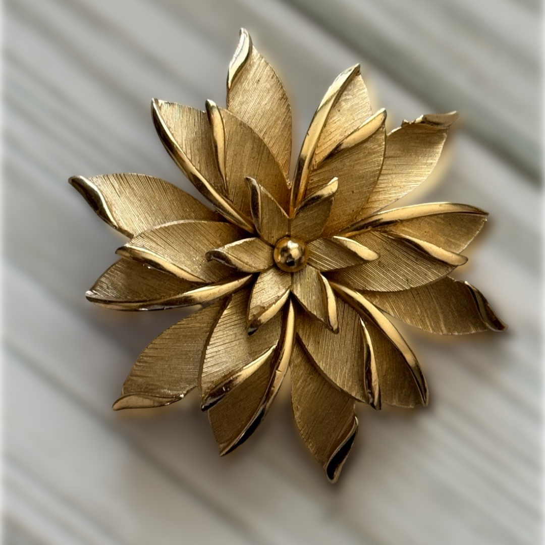 Crown Trifari Gold Tone Flower Brooch in Beautiful Condition and Marked ...