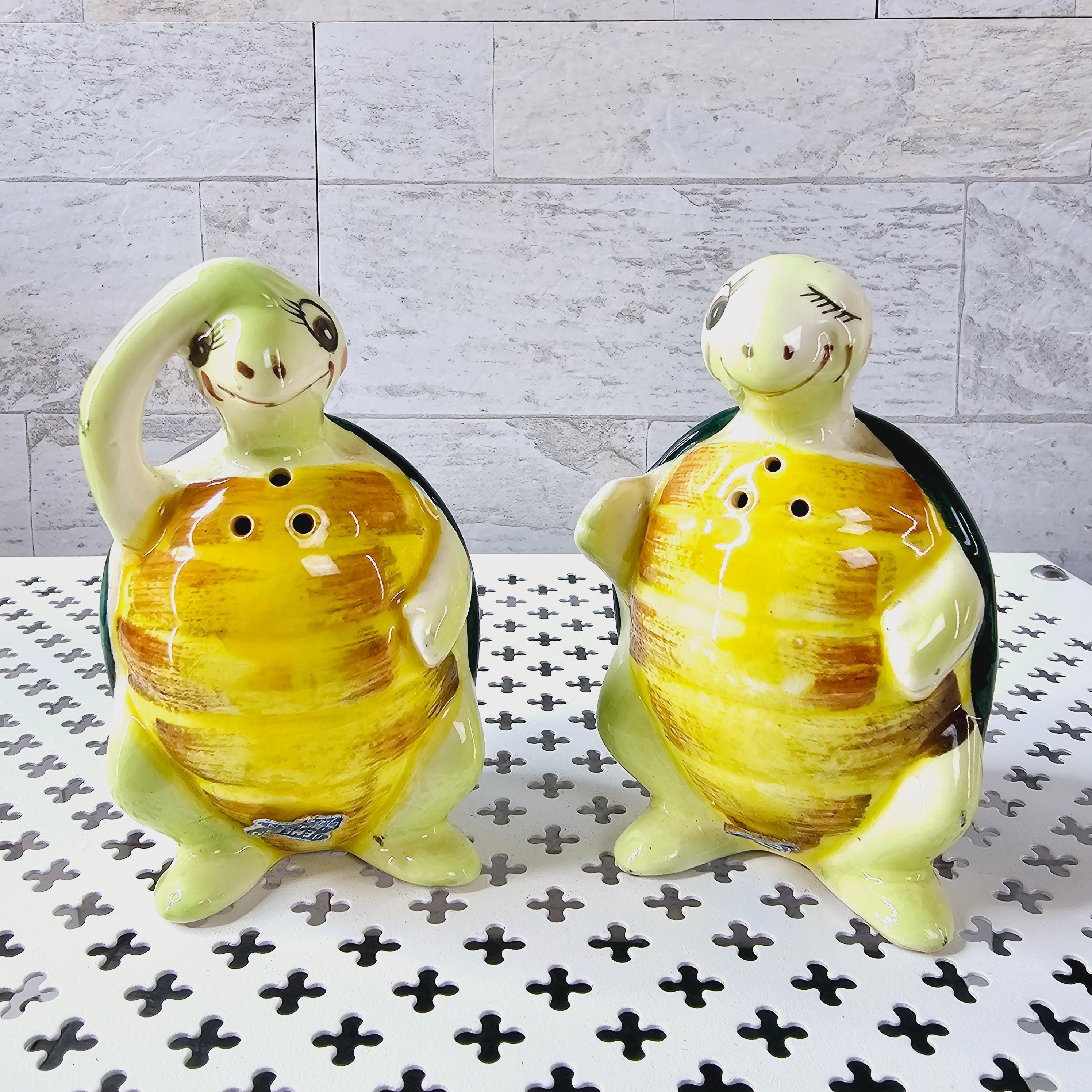 19 - Vintage Enesco Swifty the Turtle Tortoise Salt Pepper Shakers Made ...
