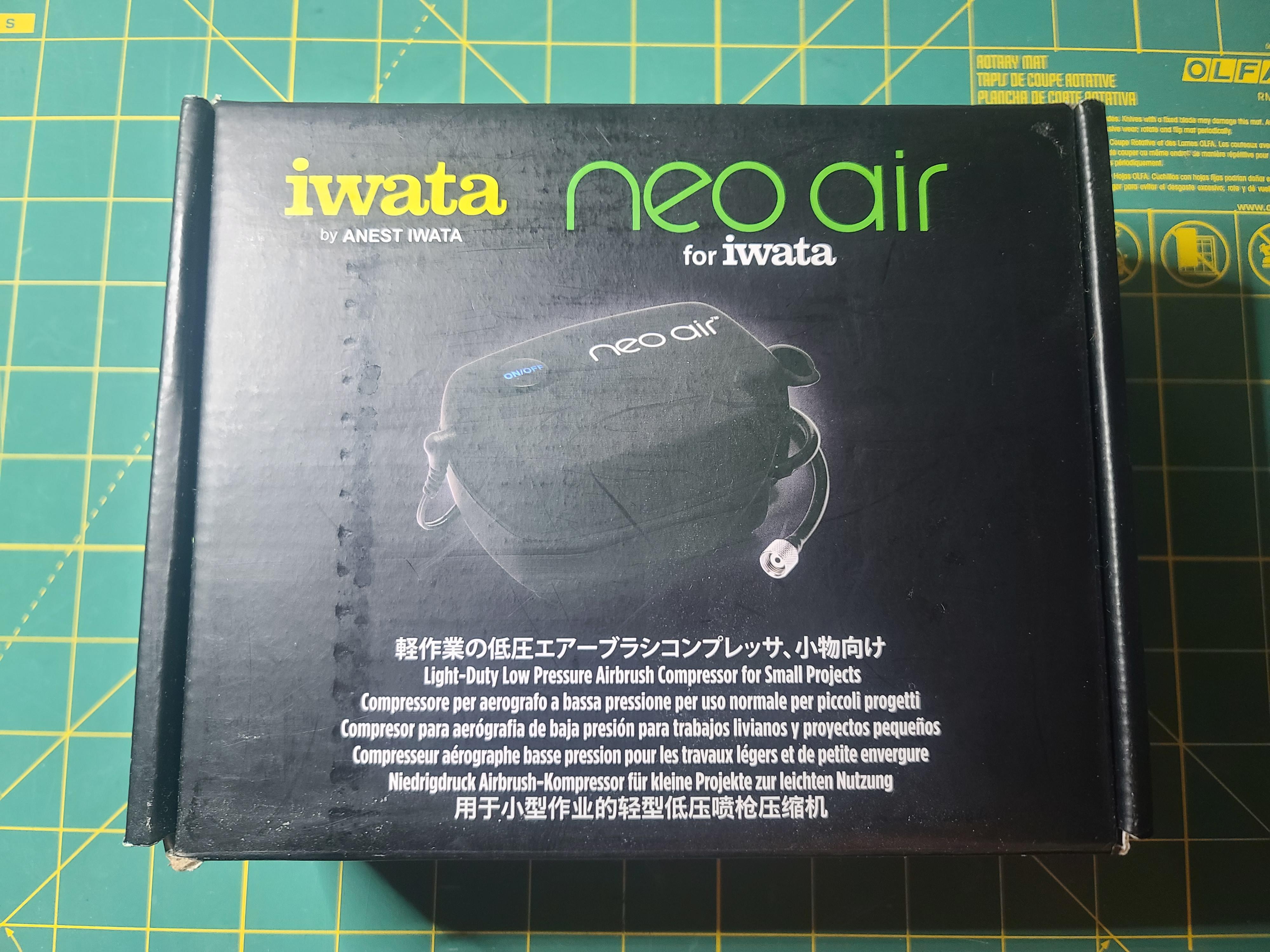 Iwata Neo Air Air compressor small & quiet