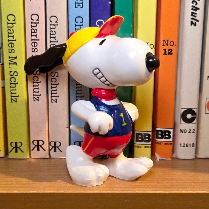 Snoopy Runner Figure - Peanuts PVC