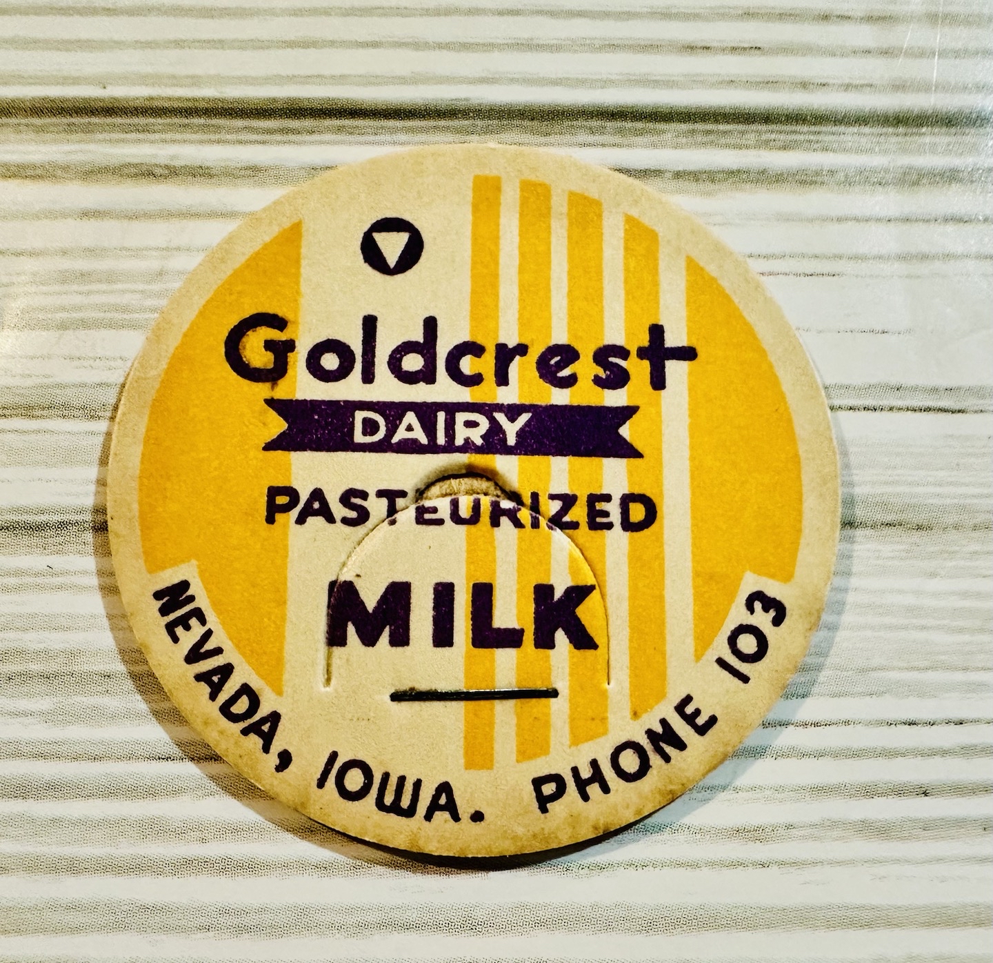 VINTAGE MILK CAPS | Milk Pogs | Dairy Bottle Cap