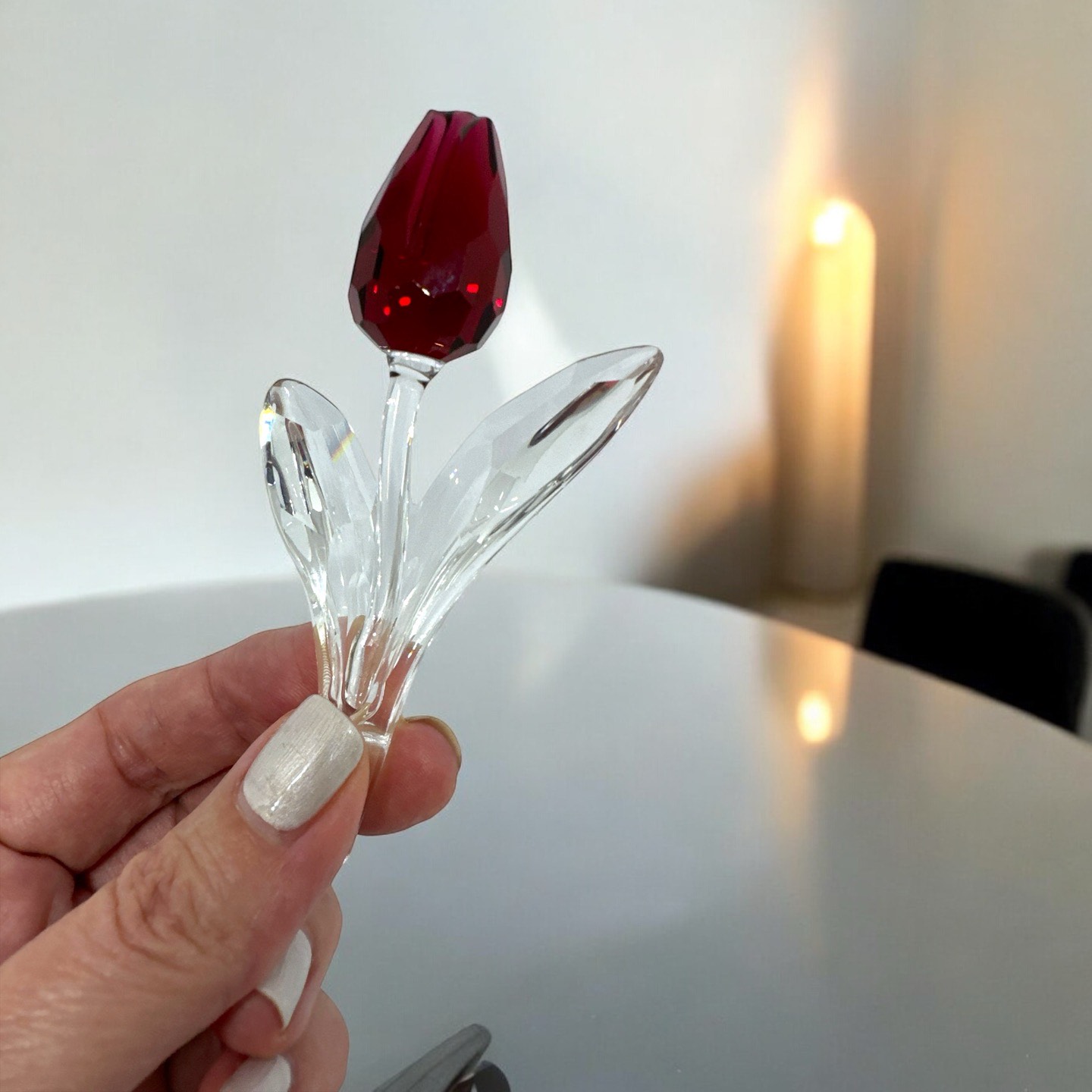 023. SWAROVSKI Crystal Exclusive Renewal Gift Red Tulip. Approximately ...