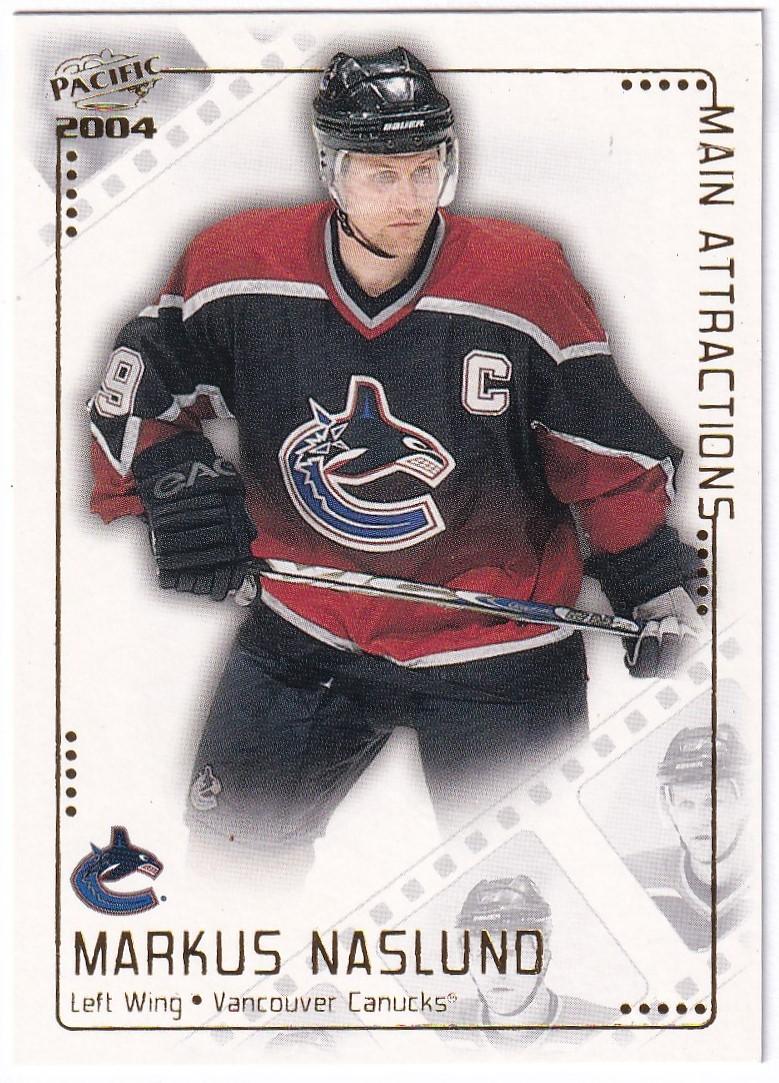 2003-04 Pacific Main Attractions #15 Markus Naslund Vancouver Canucks ...