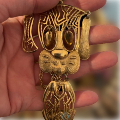 Vintage Avon Signed MCM Dog Goldtone Pendant Necklace