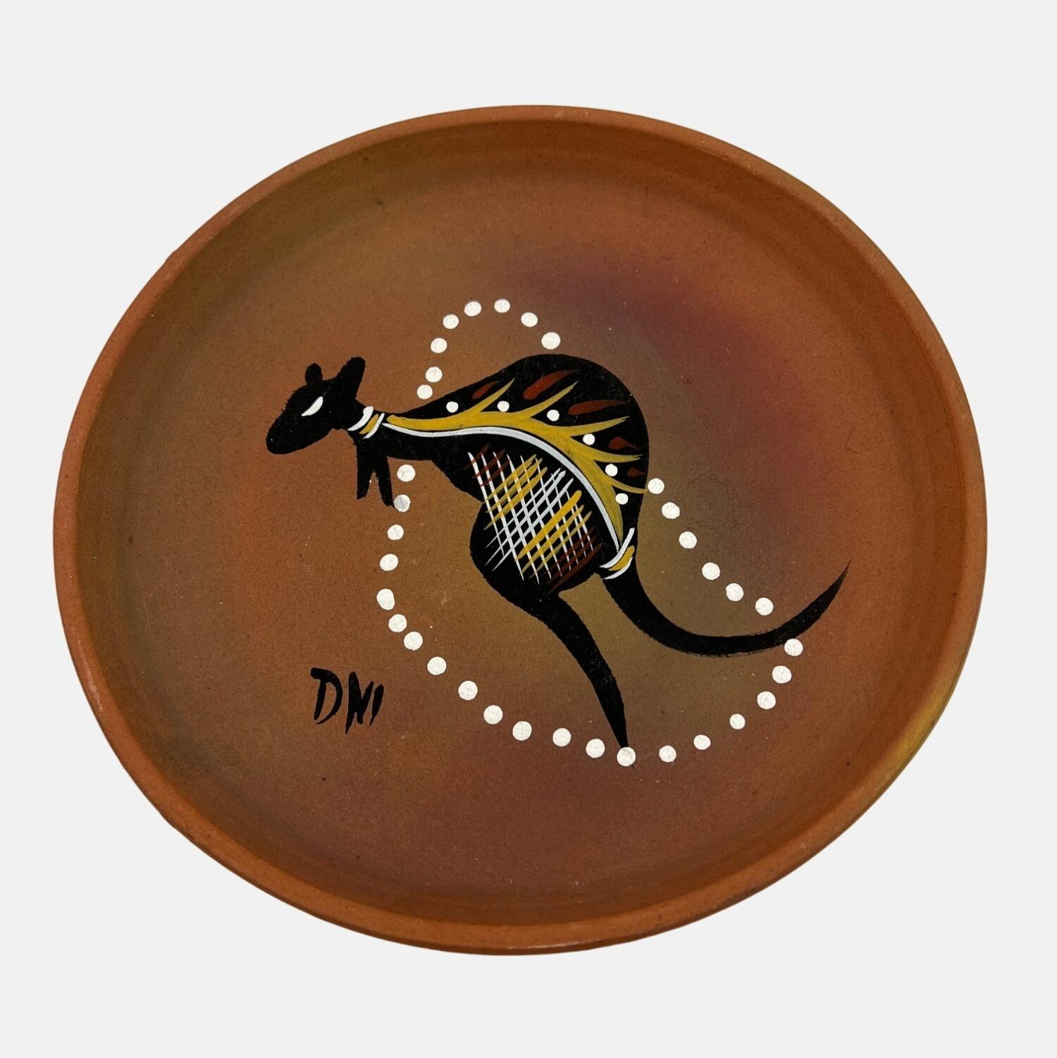 Hand Painted Terracotta Plate 7.75" Australian Icon Aboriginal Kangaroo ...