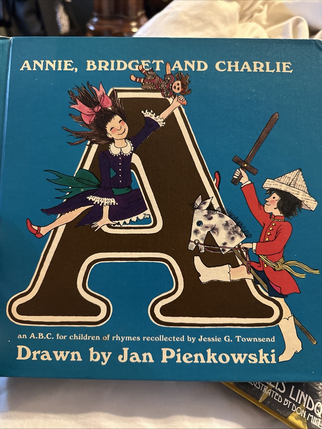 Annie, Bridget, & Charlie 1967 Alphabet Rhymes Hardcover 1st American ...