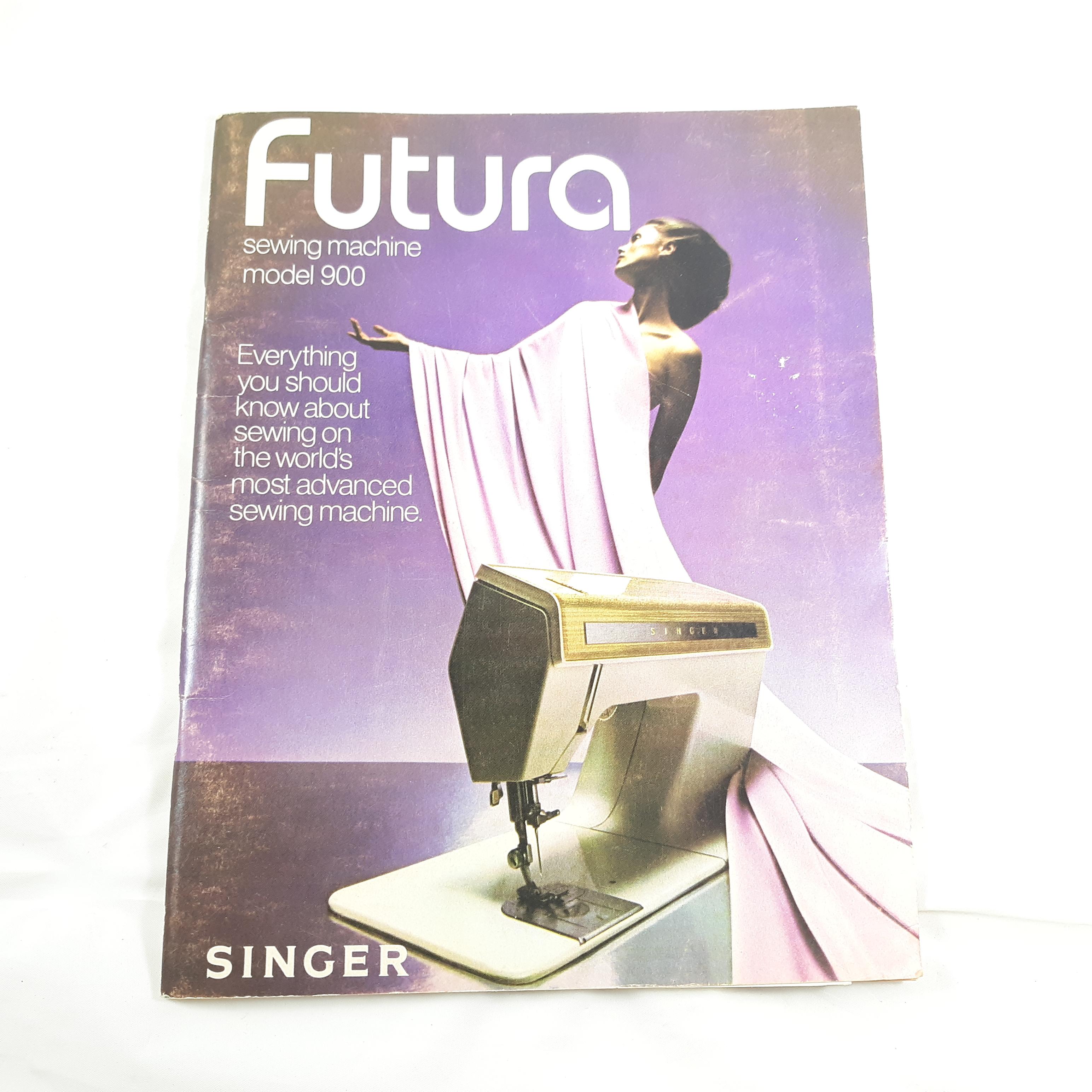 Singer Futura Model 900 Sewing Machine Instructions Manual Vintage 1973