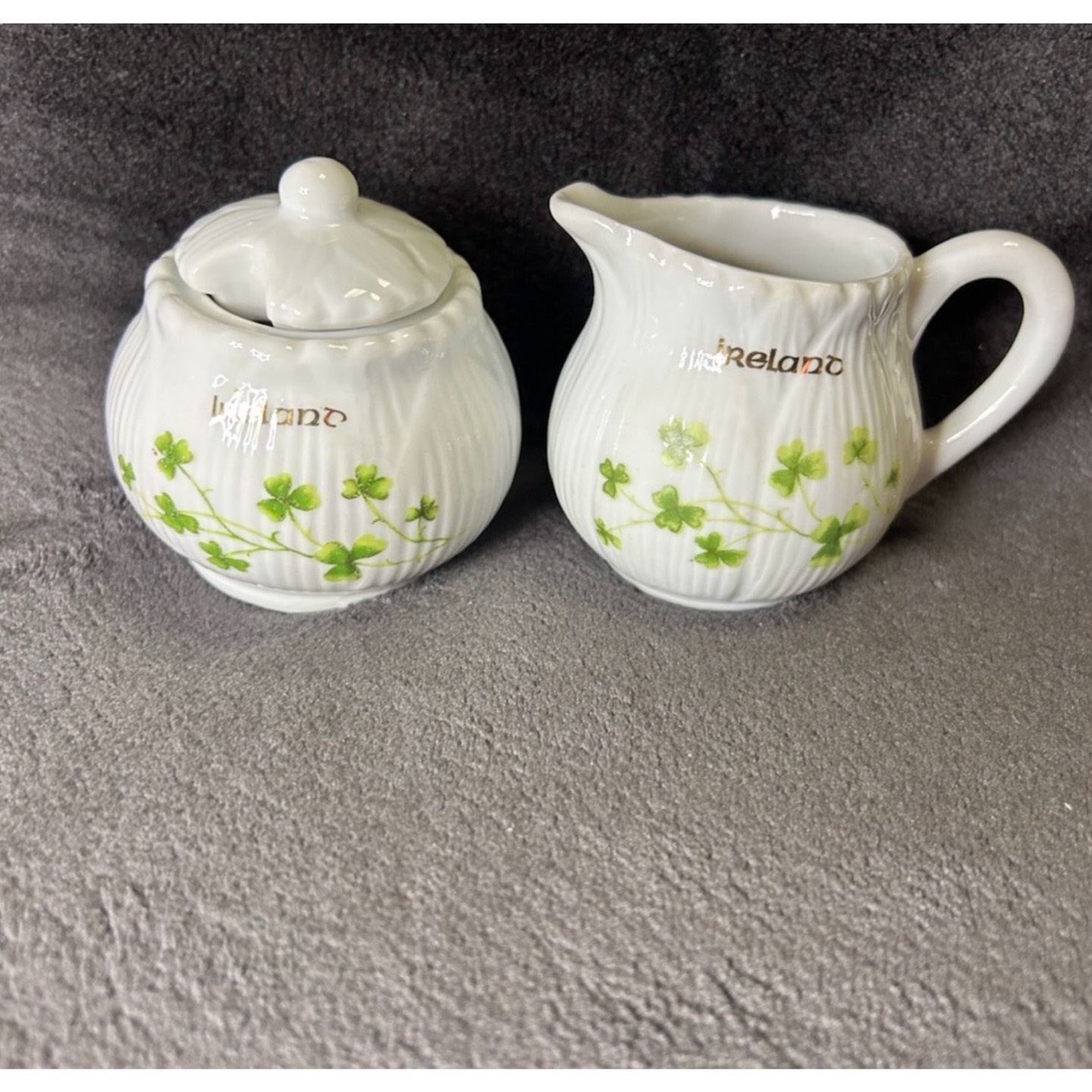Vintage Ireland Sugar & Creamer Set W/ Irish Shamrock Design Souvenir 3 ...