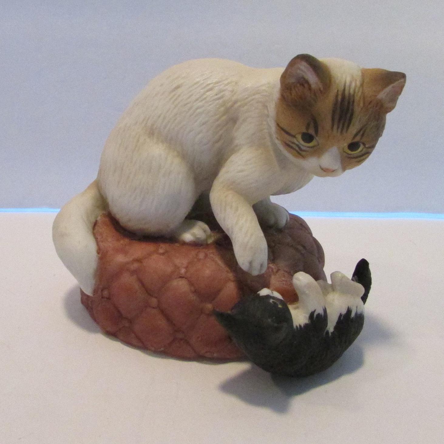 vintage playful cat kitten figure John Grossman Gifted Collection kitty ...