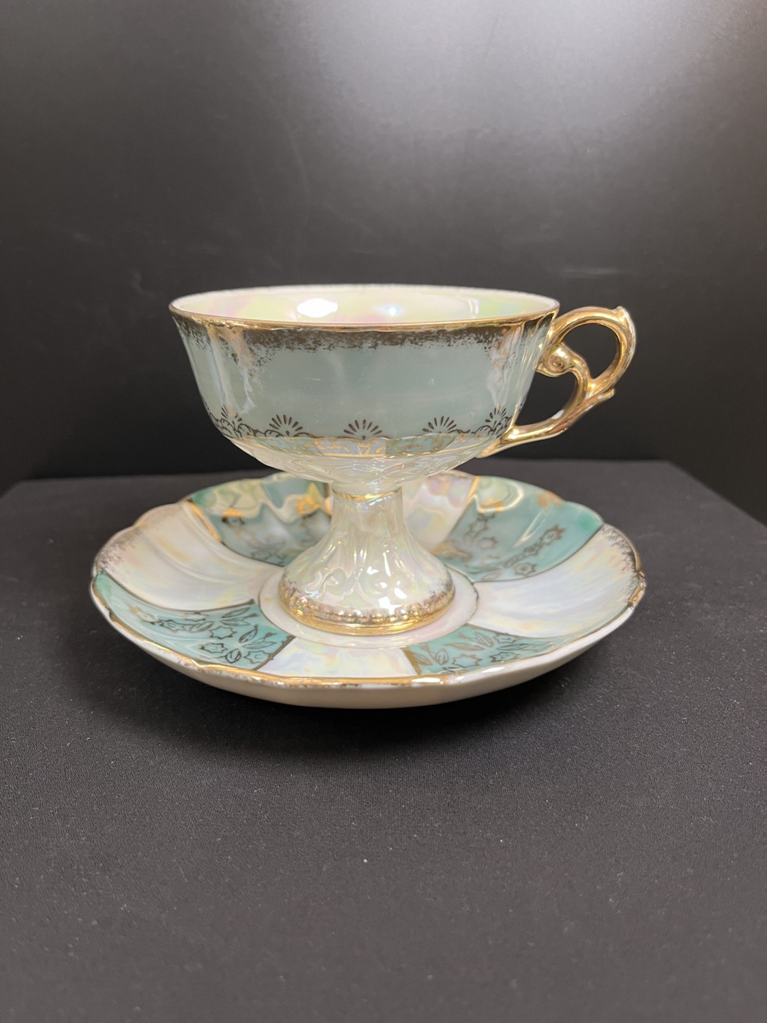Vintage Enesco. Lusterware Iridescent Sage Green, Ivory w/ Gold Paint ...