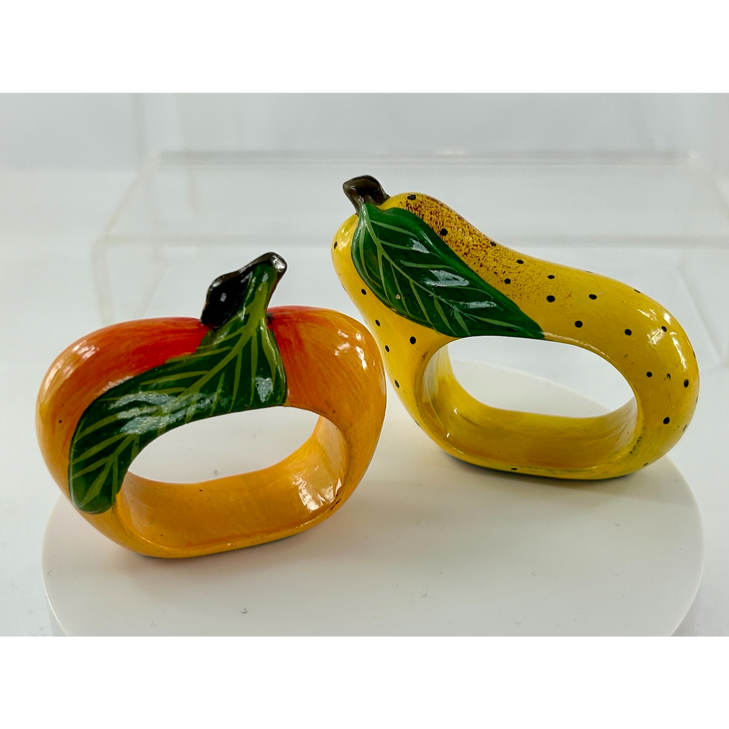 2 Vintage Wooden Fruit Napkin Rings