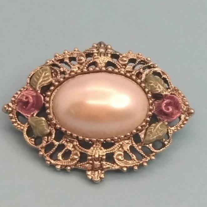 Vintage Gold Tone Filigree Brooch with Faux Oval Ivory Cabochon, And ...
