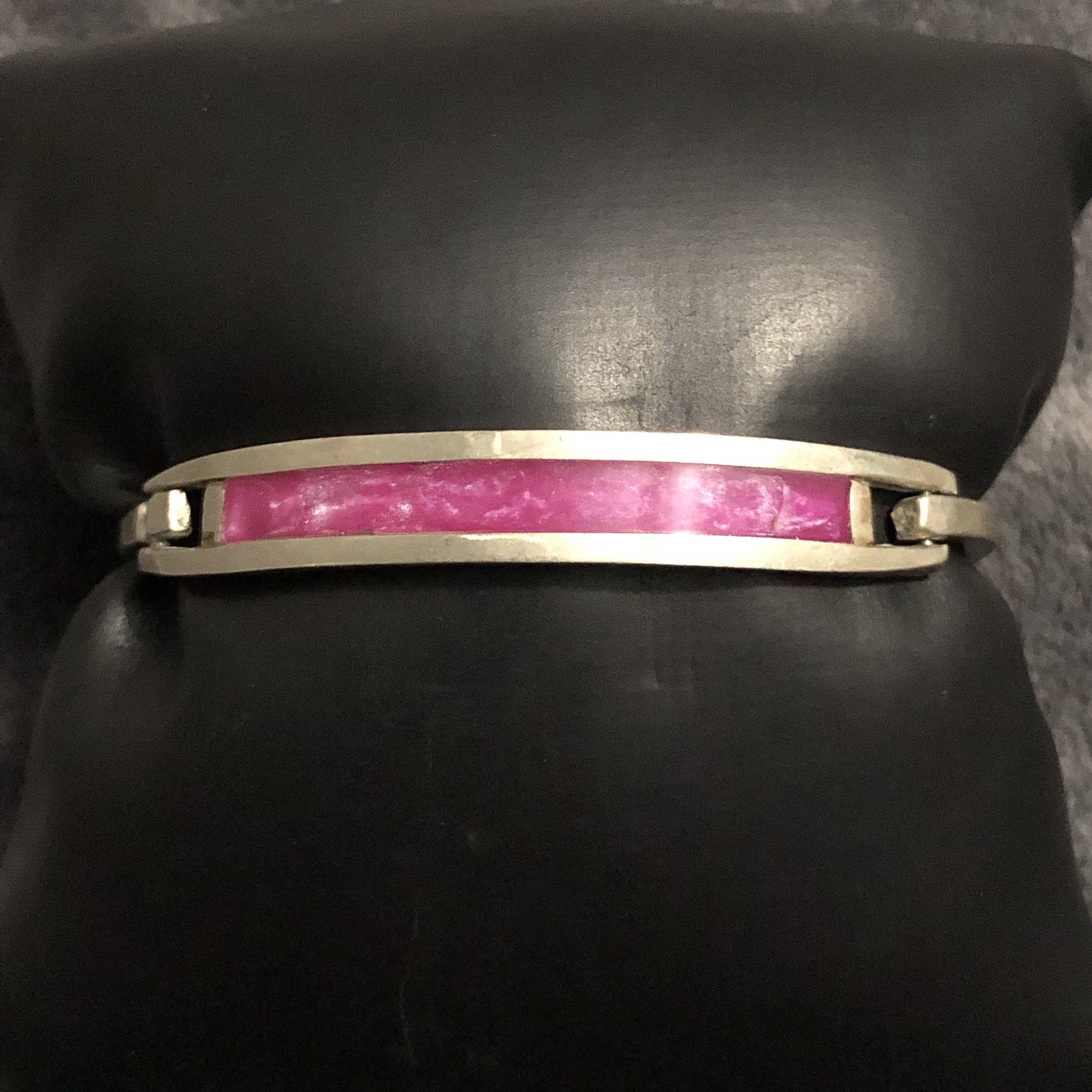 Vintage Alpaca Mexico Silver-Tone Pink Hinged Bangle Bracelet