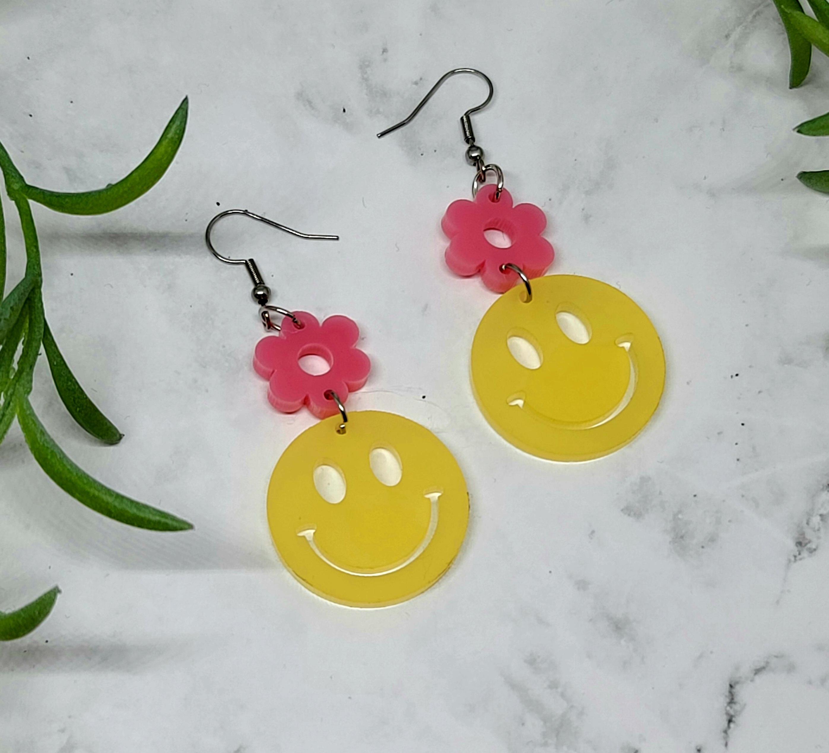 Smiley Face Flower Dangle Earrings