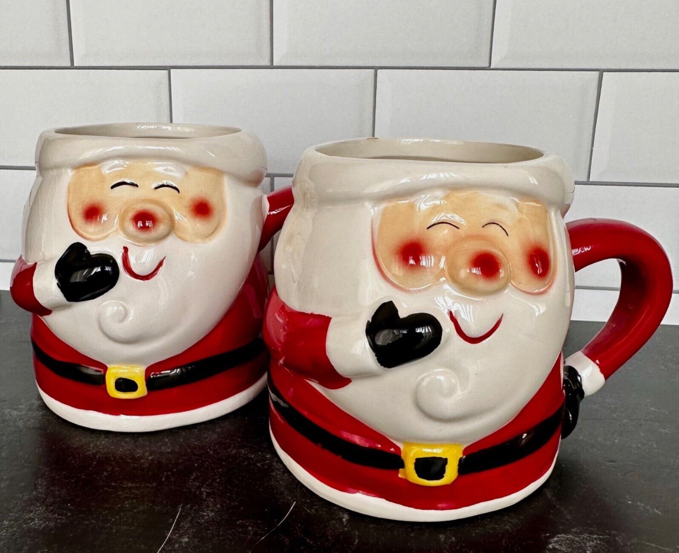 2 VINTAGE CHRISTMAS MUG's Smiling Santa Claus 3D Ceramic Large 16 oz READ