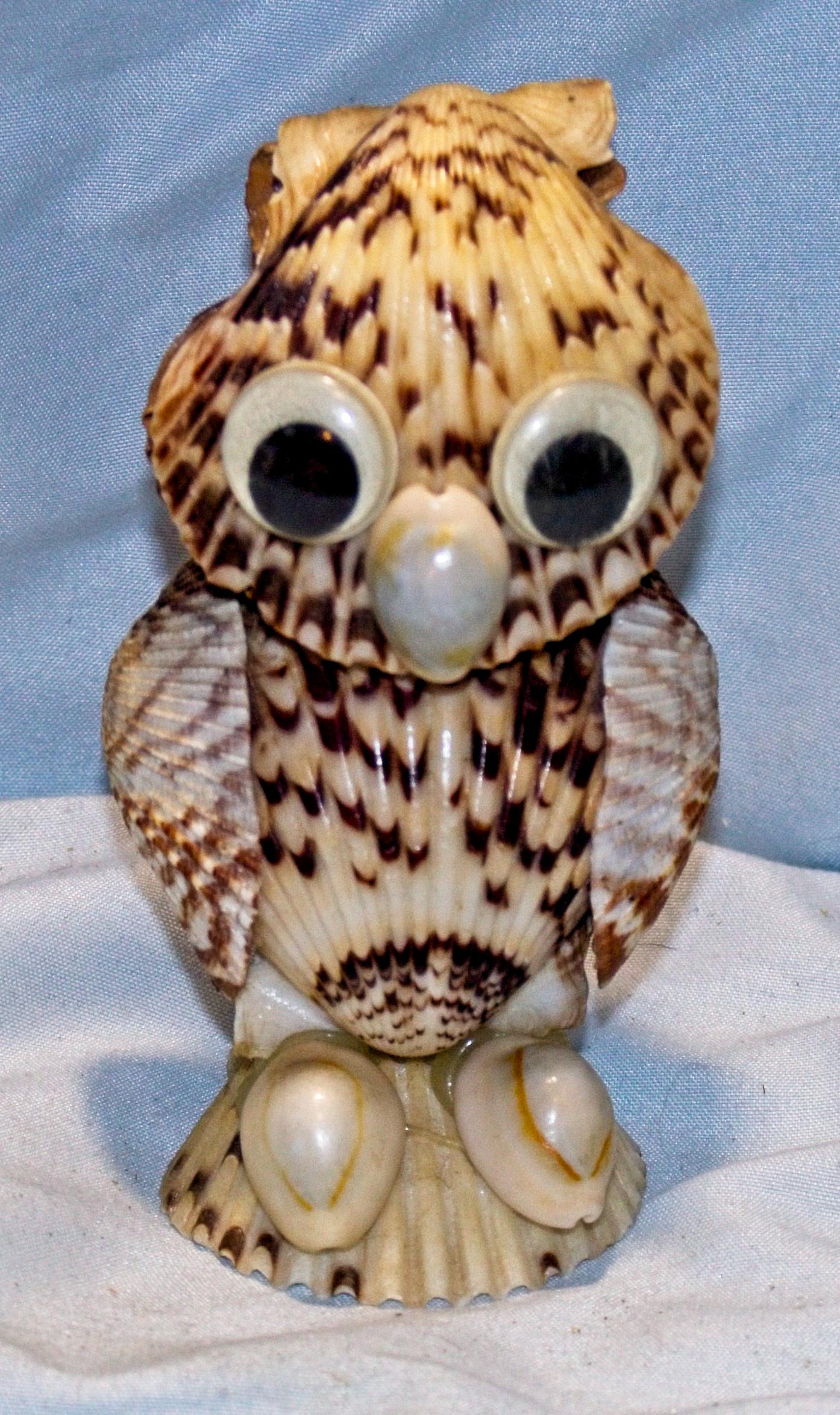 Vintage Scallop Shell Owl w/Googly Eyes 4.5" Tall 1984