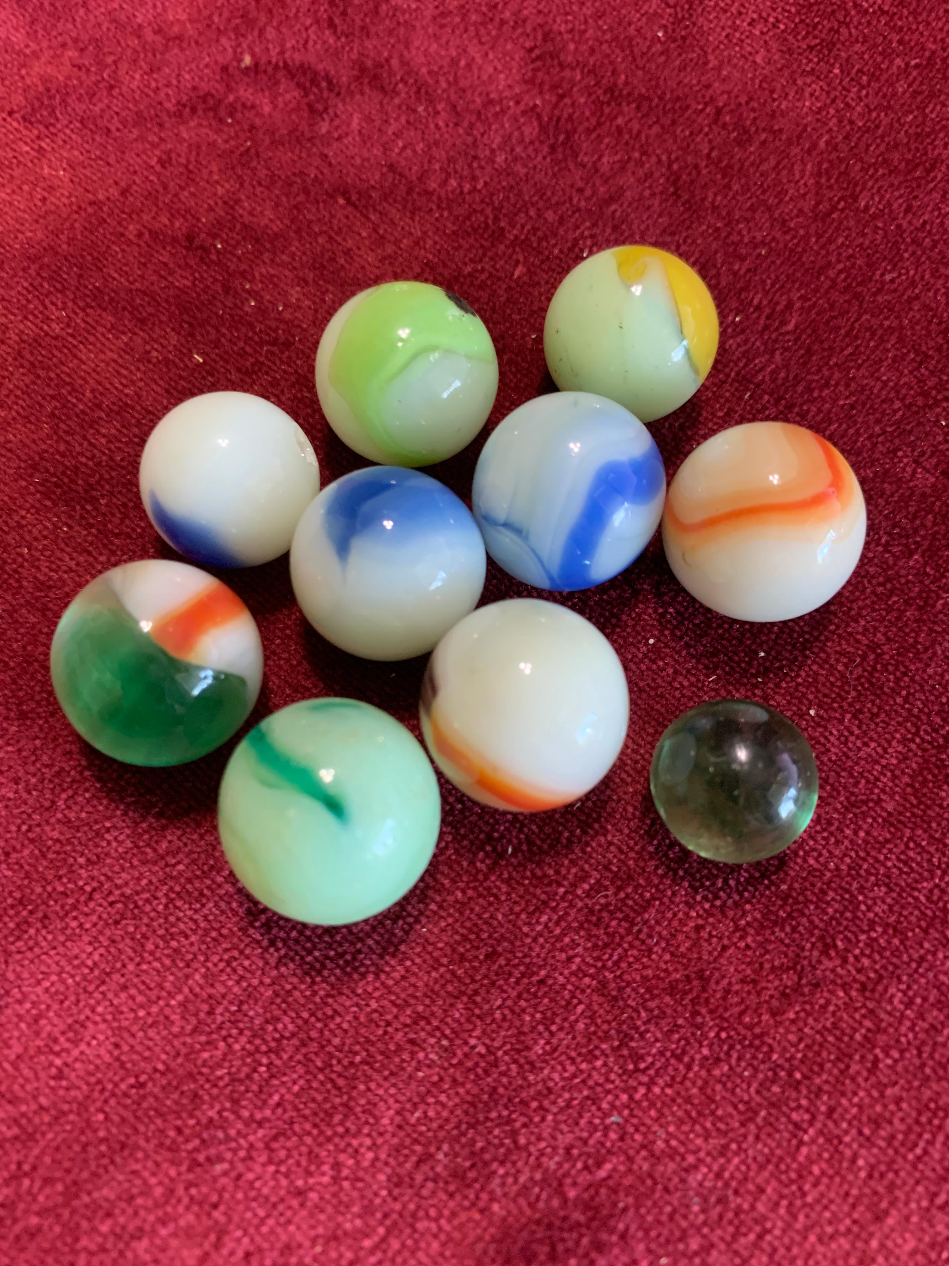 10 Glass Marbles Glows!