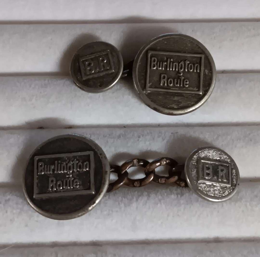 Burlington Route Uniform Buttons Railroad Coupled Buttons