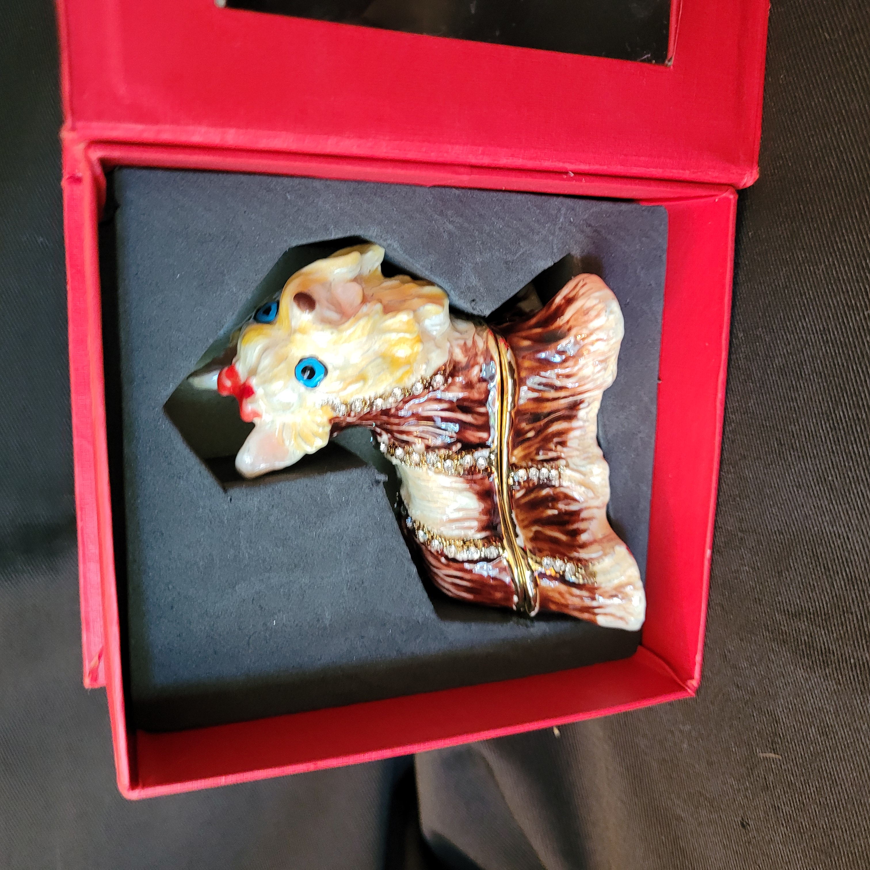 Vtg Emperor Dog Enamel Hinged Trinket Box