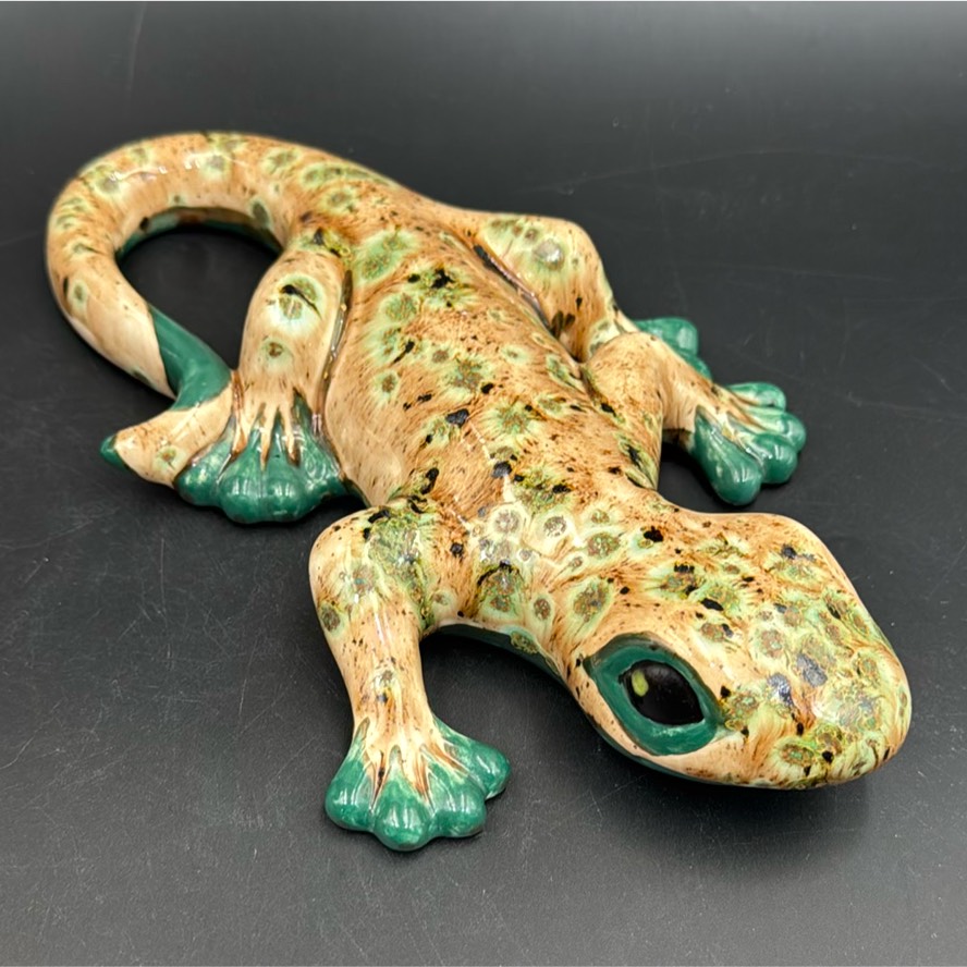 Ceramic Lizard Gecko Decorative Art, Cantina Decor, .Green And Beige In ...