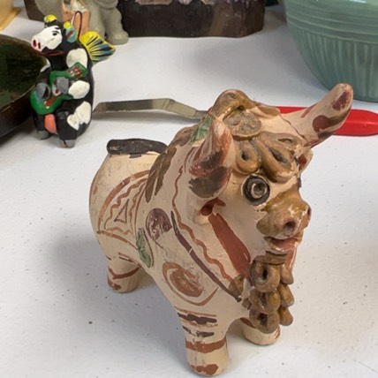 Derpy Pottery Bull