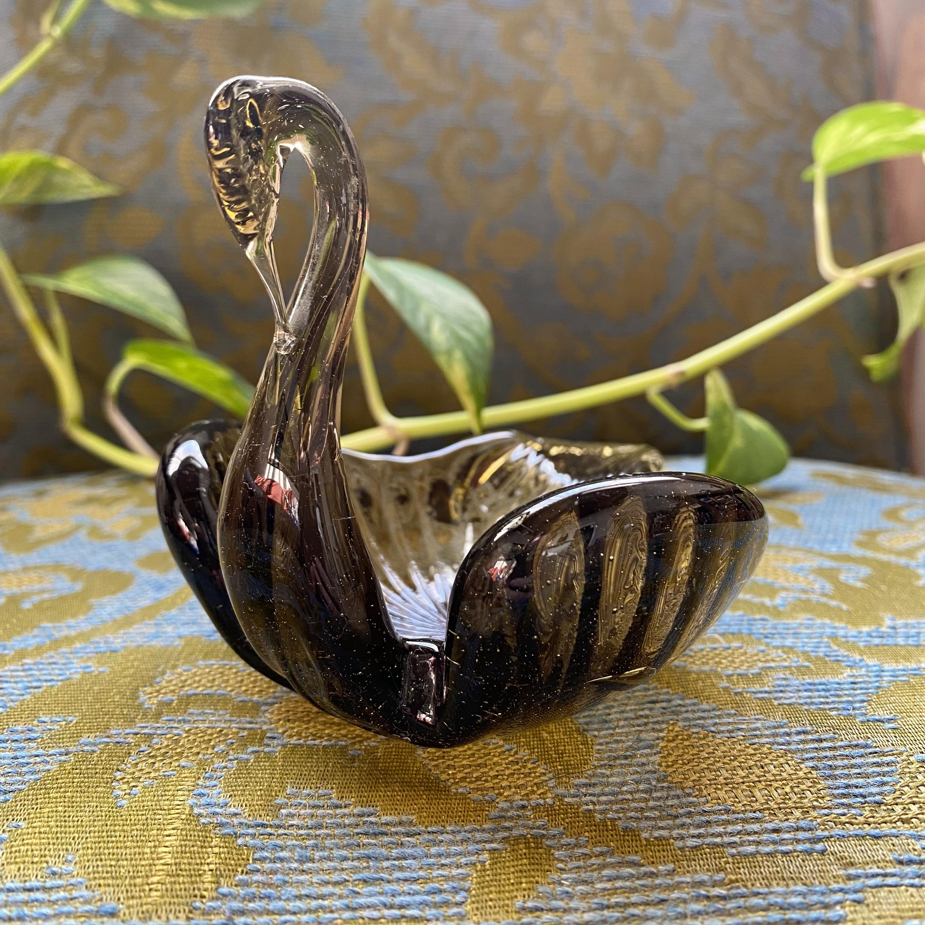 1980s Smoke Glass Swan 6in