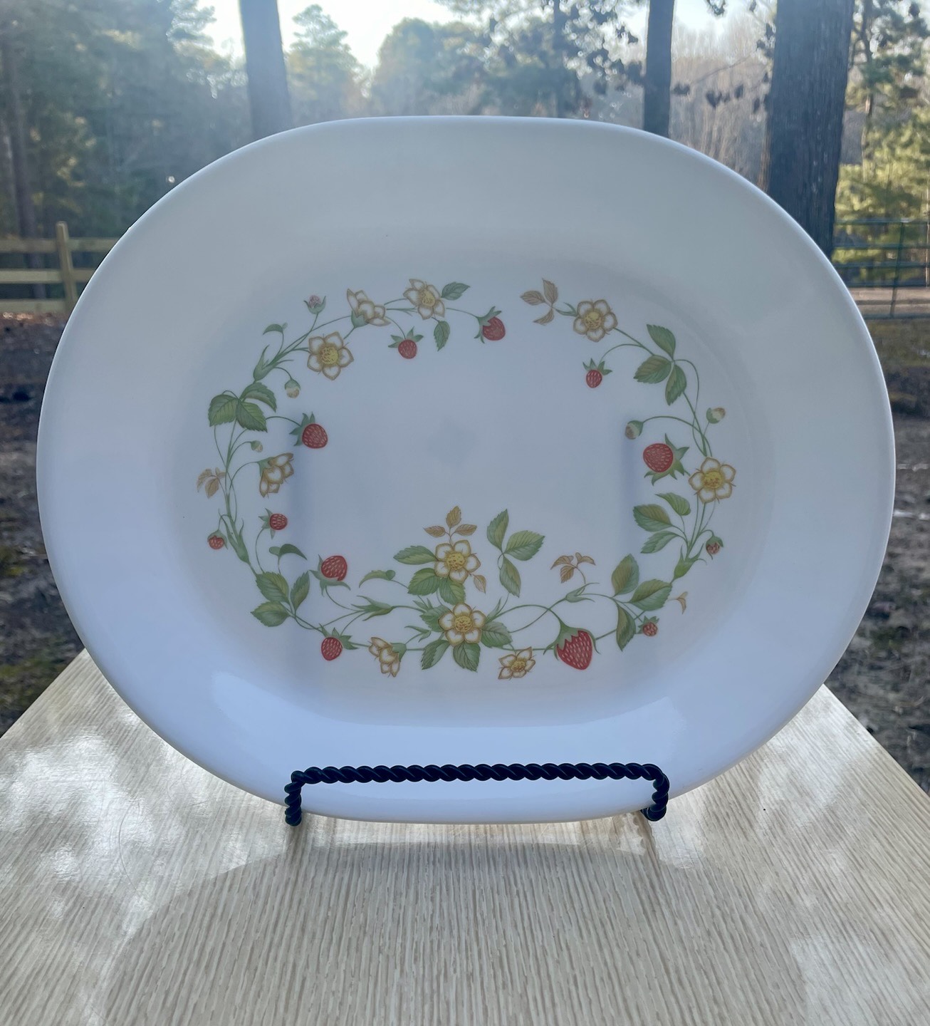 Corelle Strawberry Sundae Serving Platter