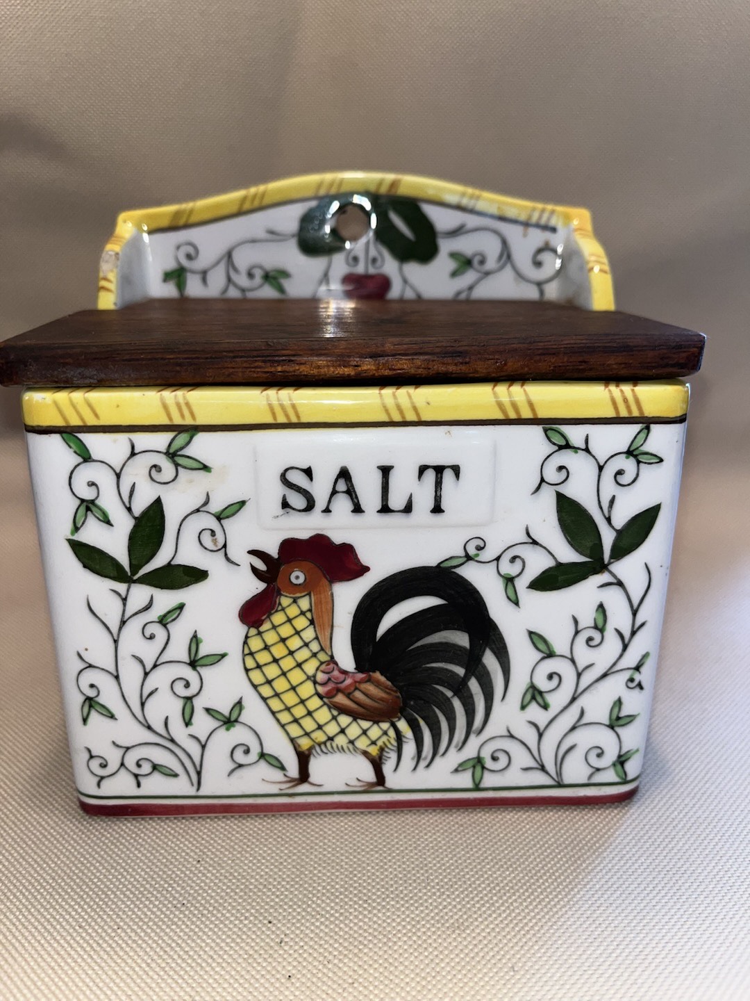Vintage Ucagco Japan Early Provincial Roosters And Roses Salt Box With ...