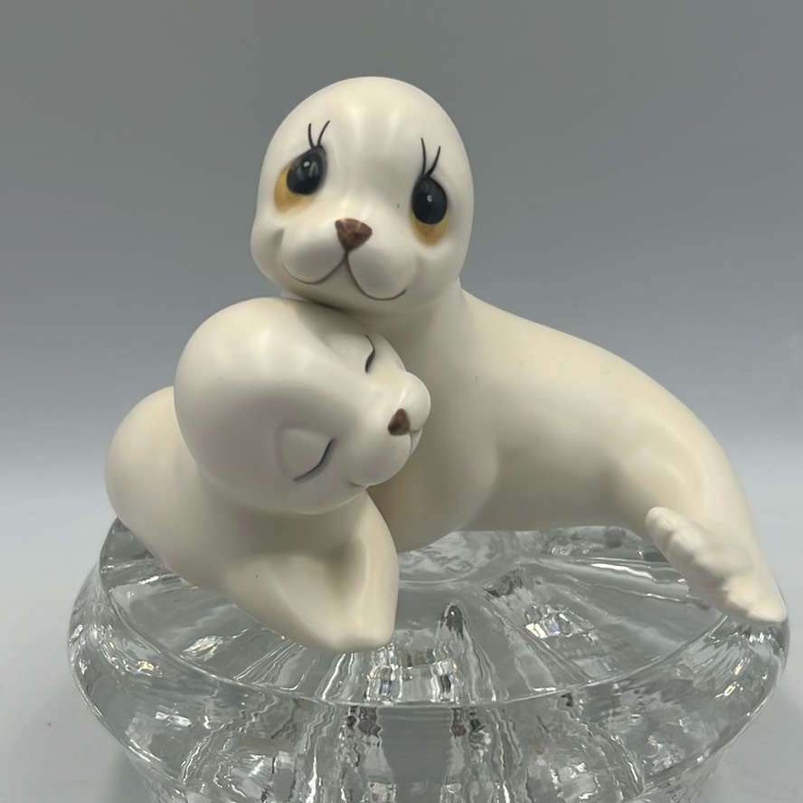 Anthropomorphic Cuddling Seal Mama And Baby Figures 4.5”