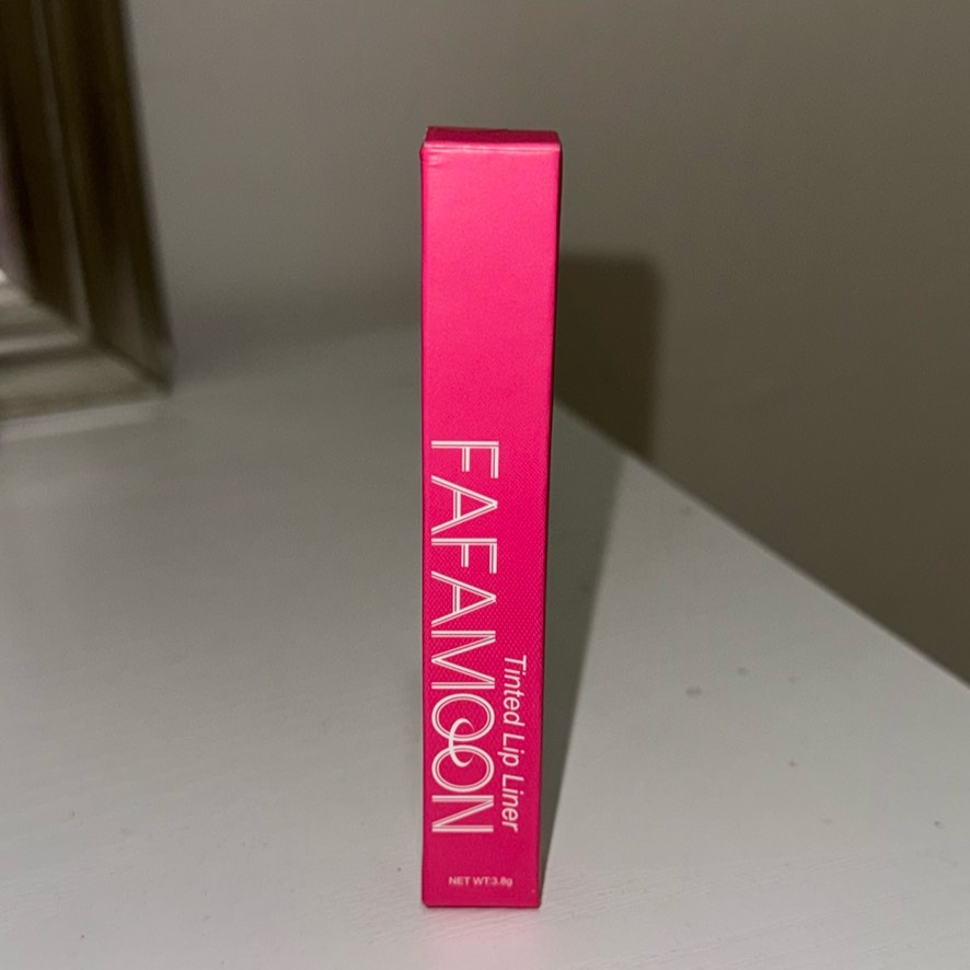 Fafamoon Tinted Lip Liner (kbeauty)