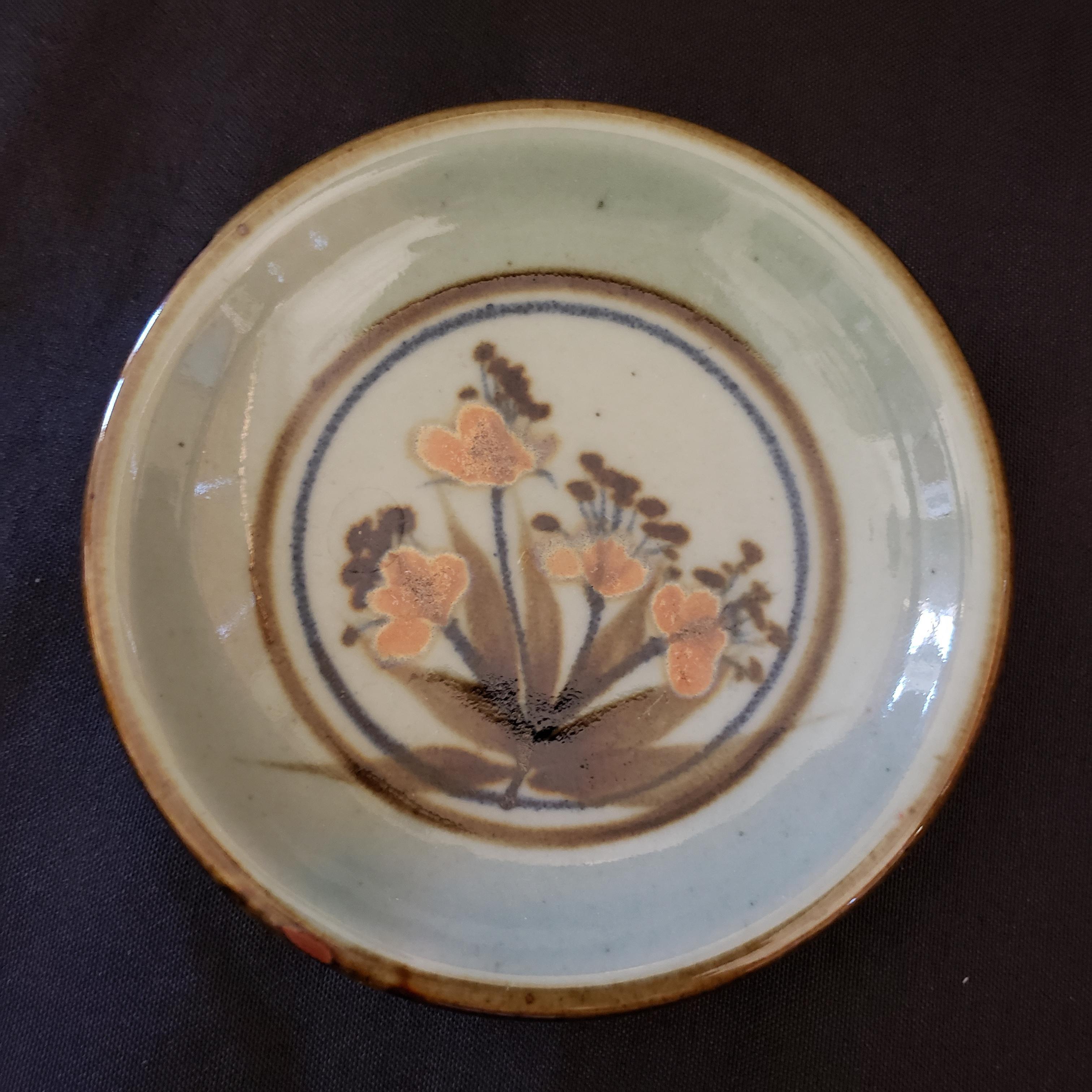 Ceramic HIGHLAND STONEWARE SCOTLAND Pin Dish Handpainted Flower 4⅛ ...