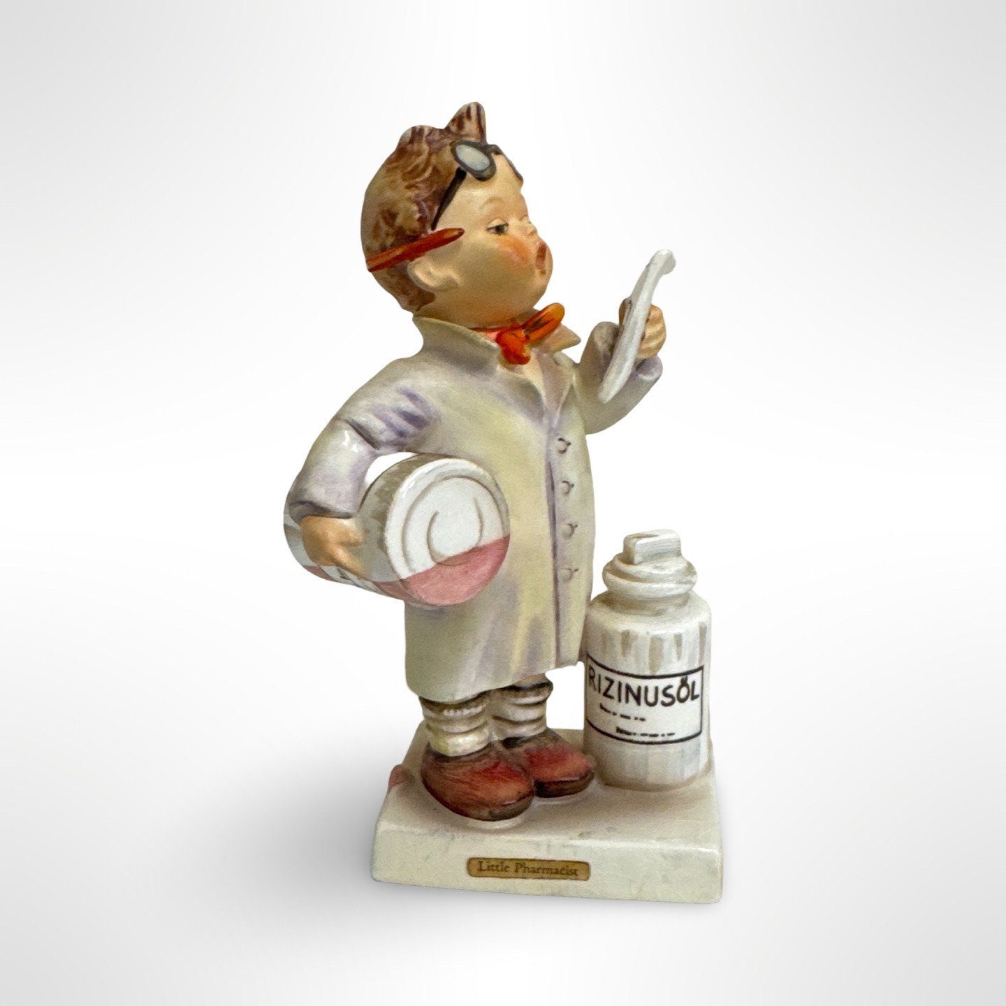 Vintage Goebel Hummel Little Pharmacist Figurine Made In Germany TMK 4 ...